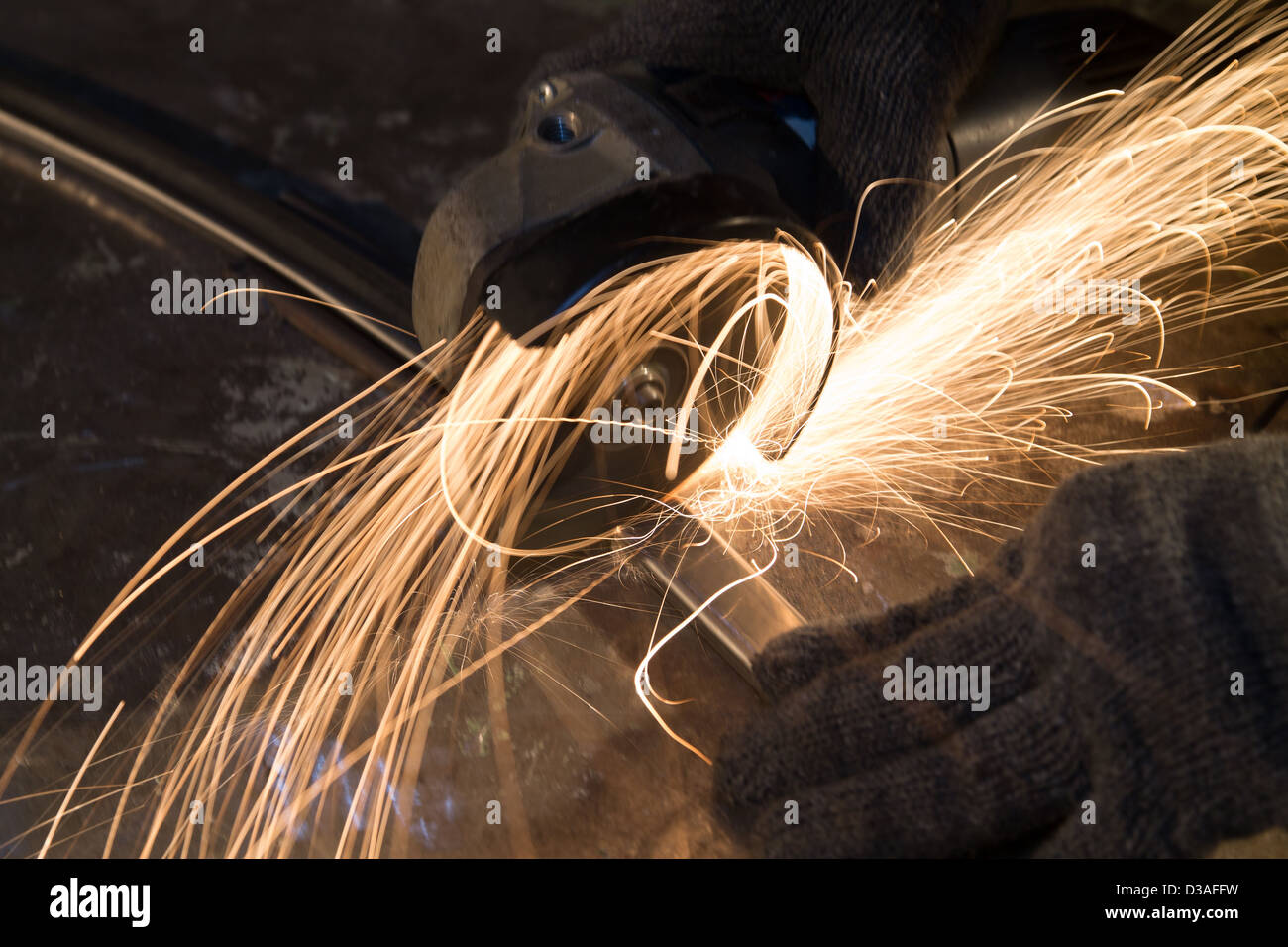 Drill sharpening machine hi-res stock photography and images - Alamy
