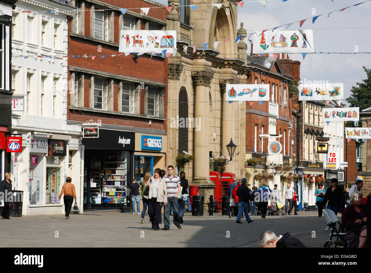 Pontefract , West Yorkshire - centre of town Stock Photo - Alamy