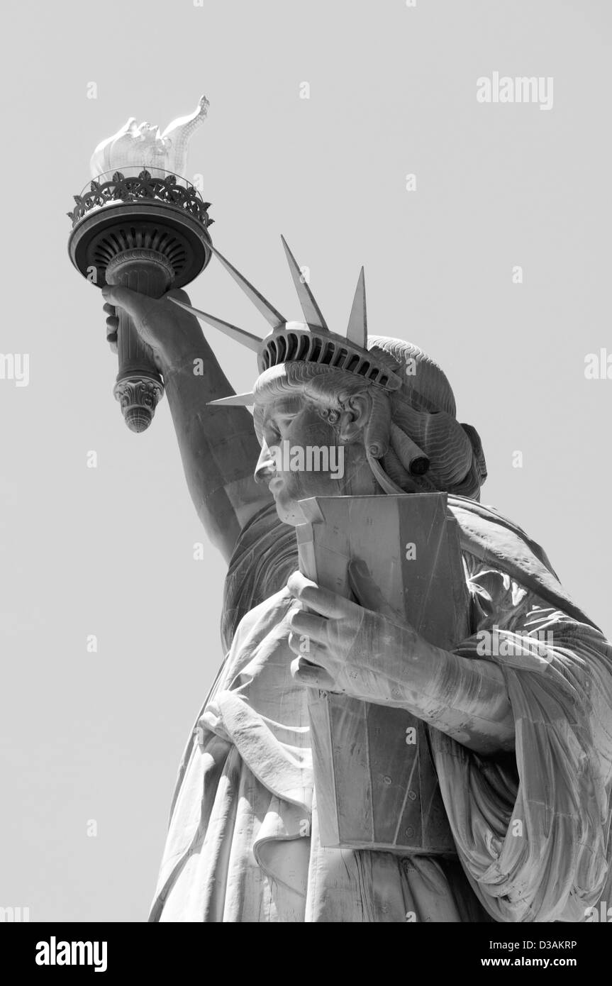New york usa liberty Black and White Stock Photos & Images - Alamy