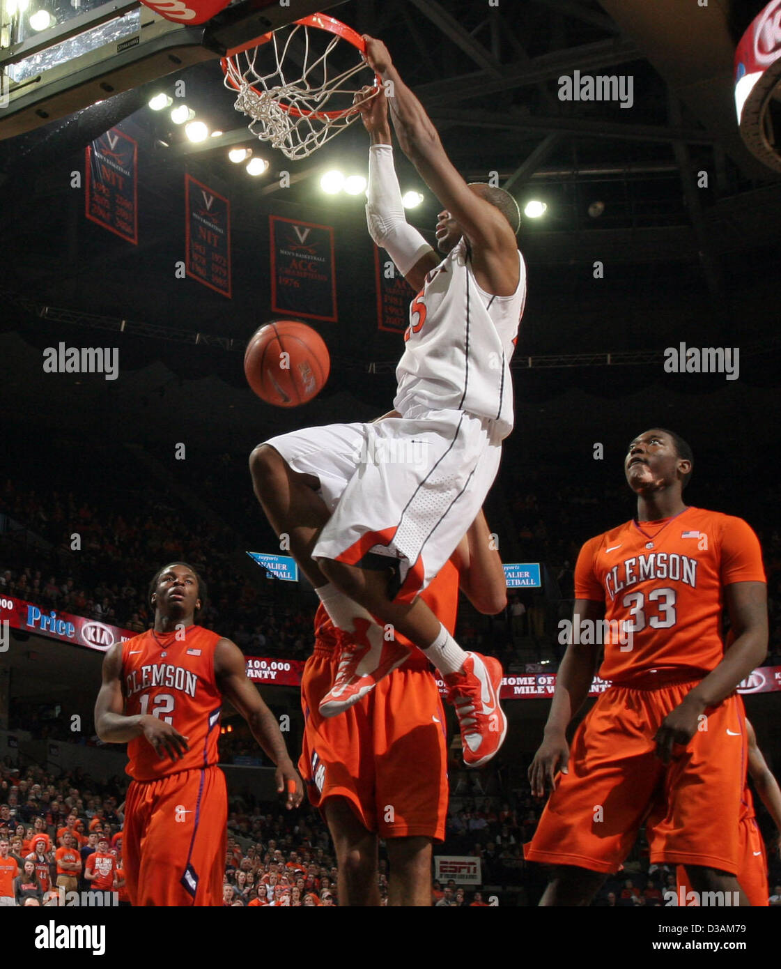 Akil mitchell hi-res stock photography and images - Alamy