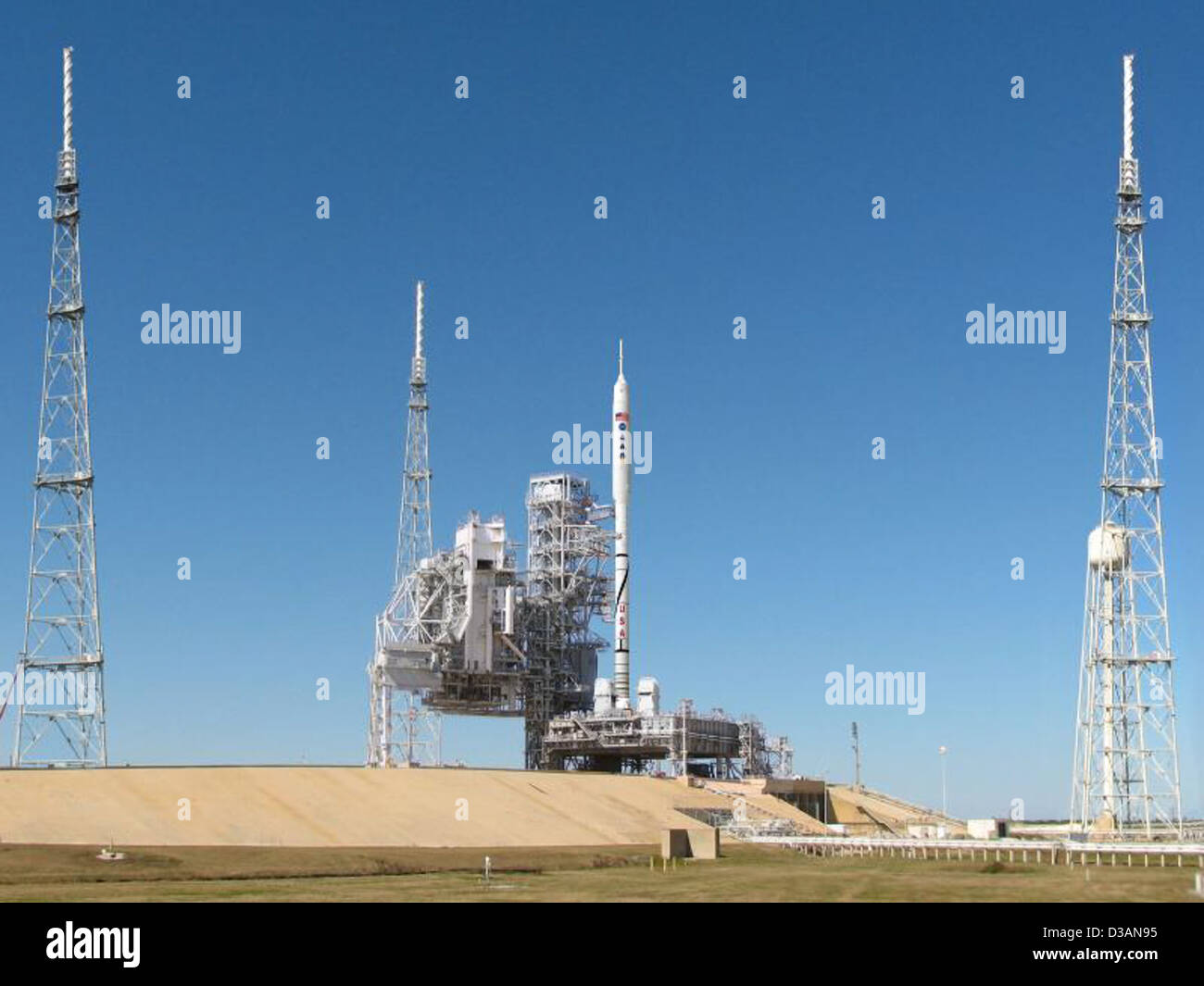 Ares on launchpad hi-res stock photography and images - Alamy