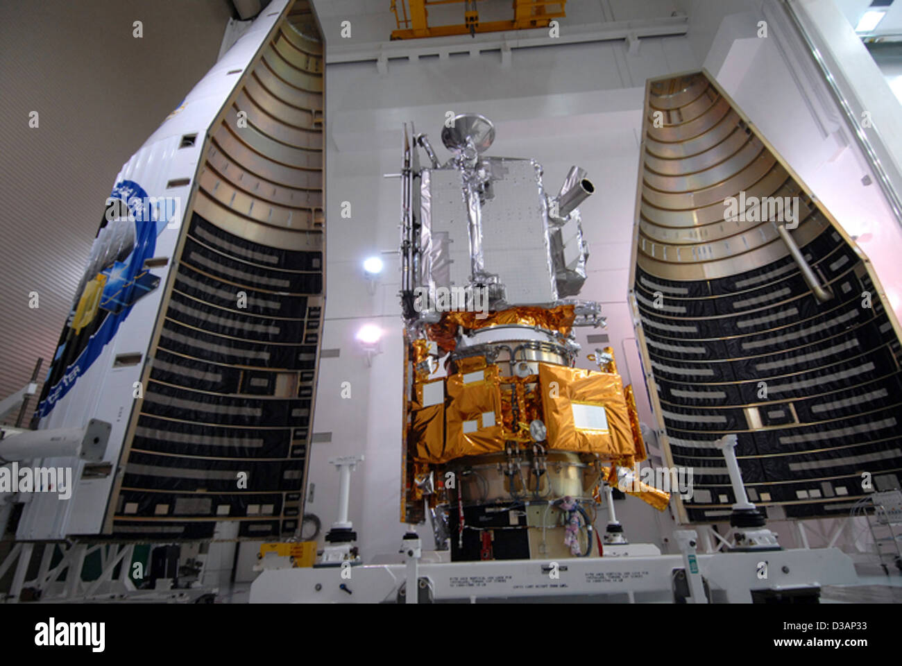 'Two Sides' of LRO/LCROSS (NASA, Moon, 6/17/09 Stock Photo - Alamy