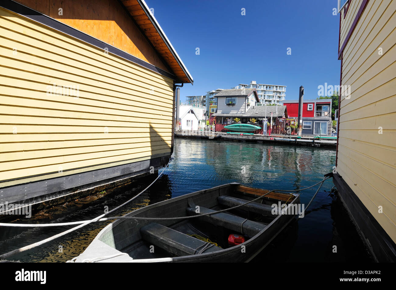 Float home hi-res stock photography and images - Alamy