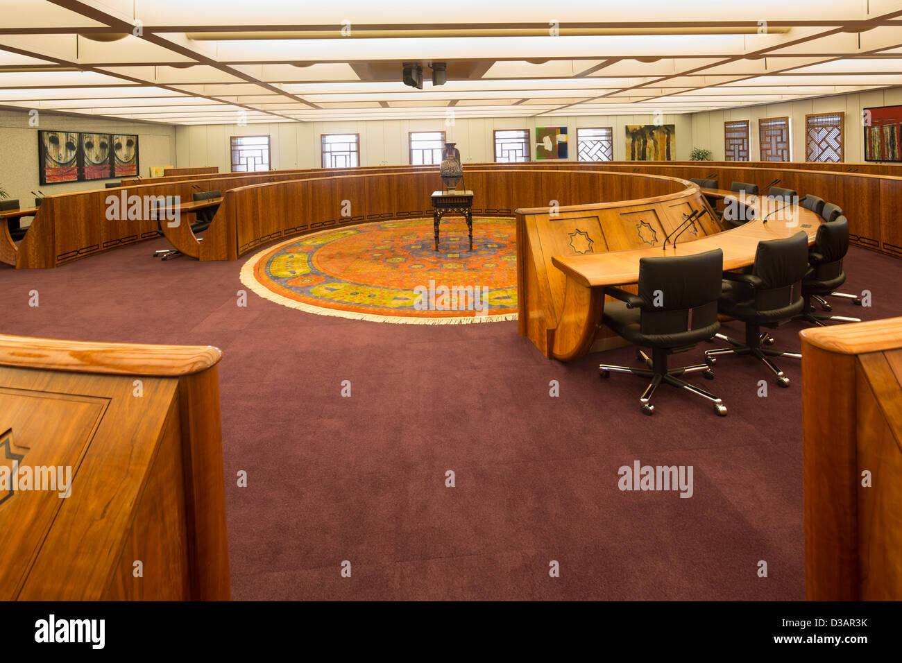 Organization headquarters hi-res stock photography and images - Alamy