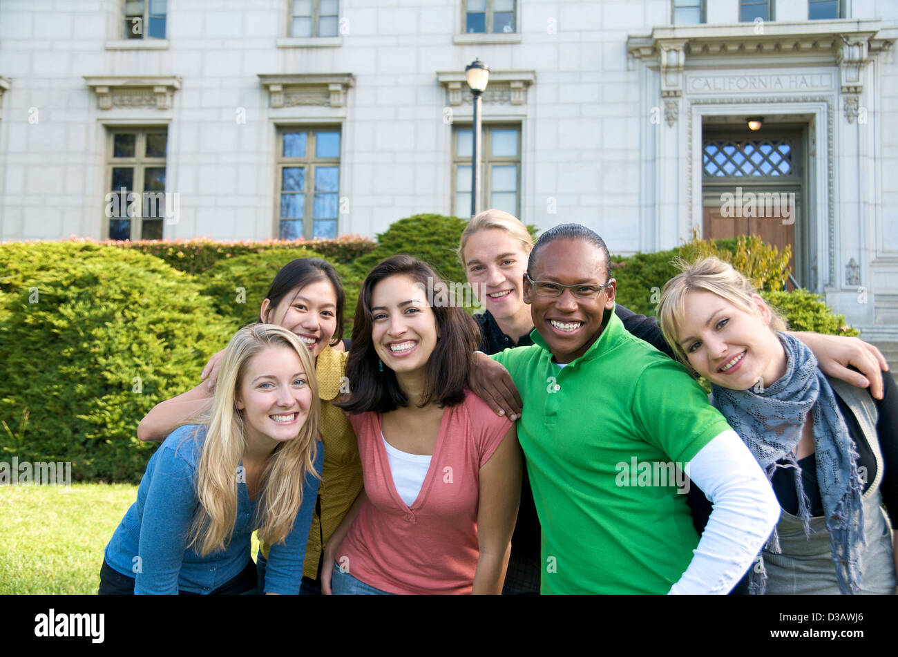Group of multicultural student group Stock Photo - Alamy