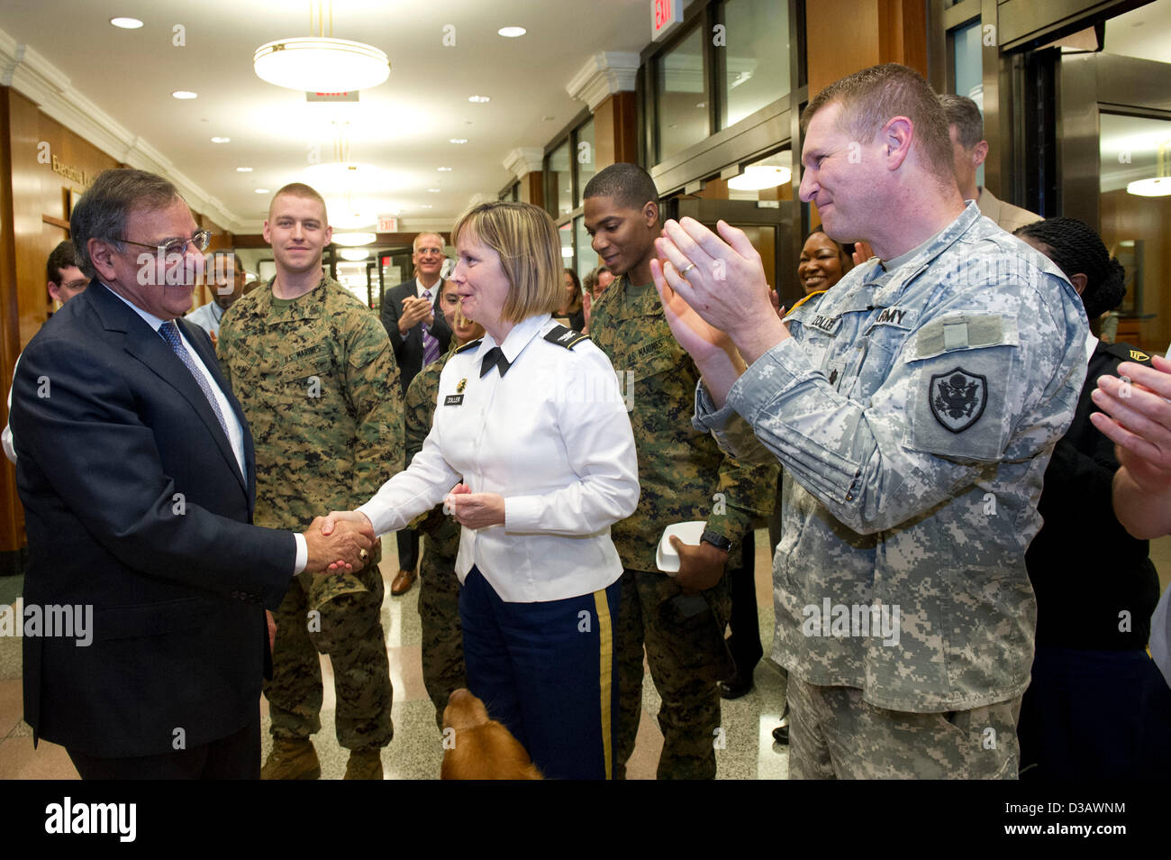 Defense Workers Stock Photos & Defense Workers Stock Images - Alamy