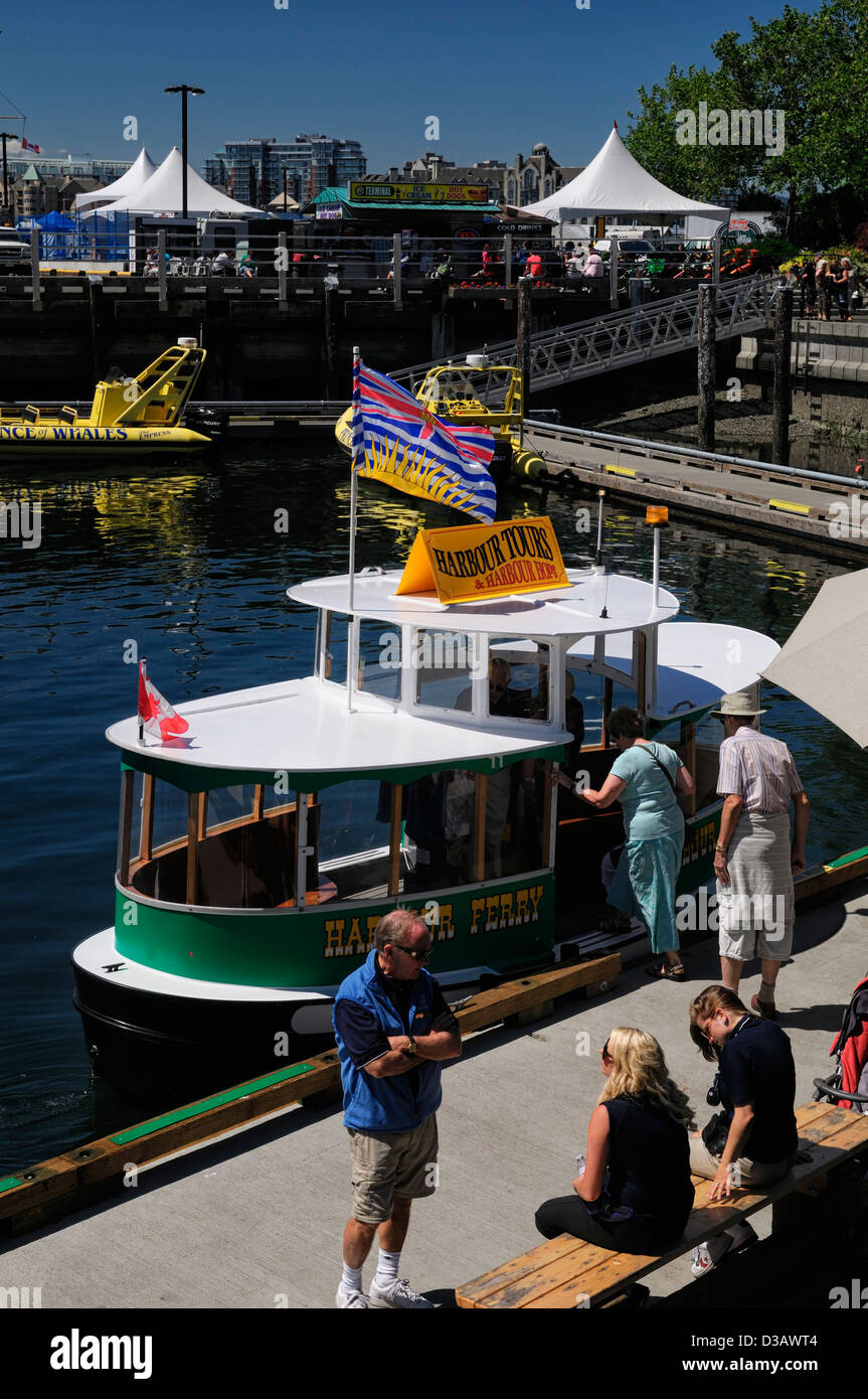 Harbor ferry hi-res stock photography and images - Alamy