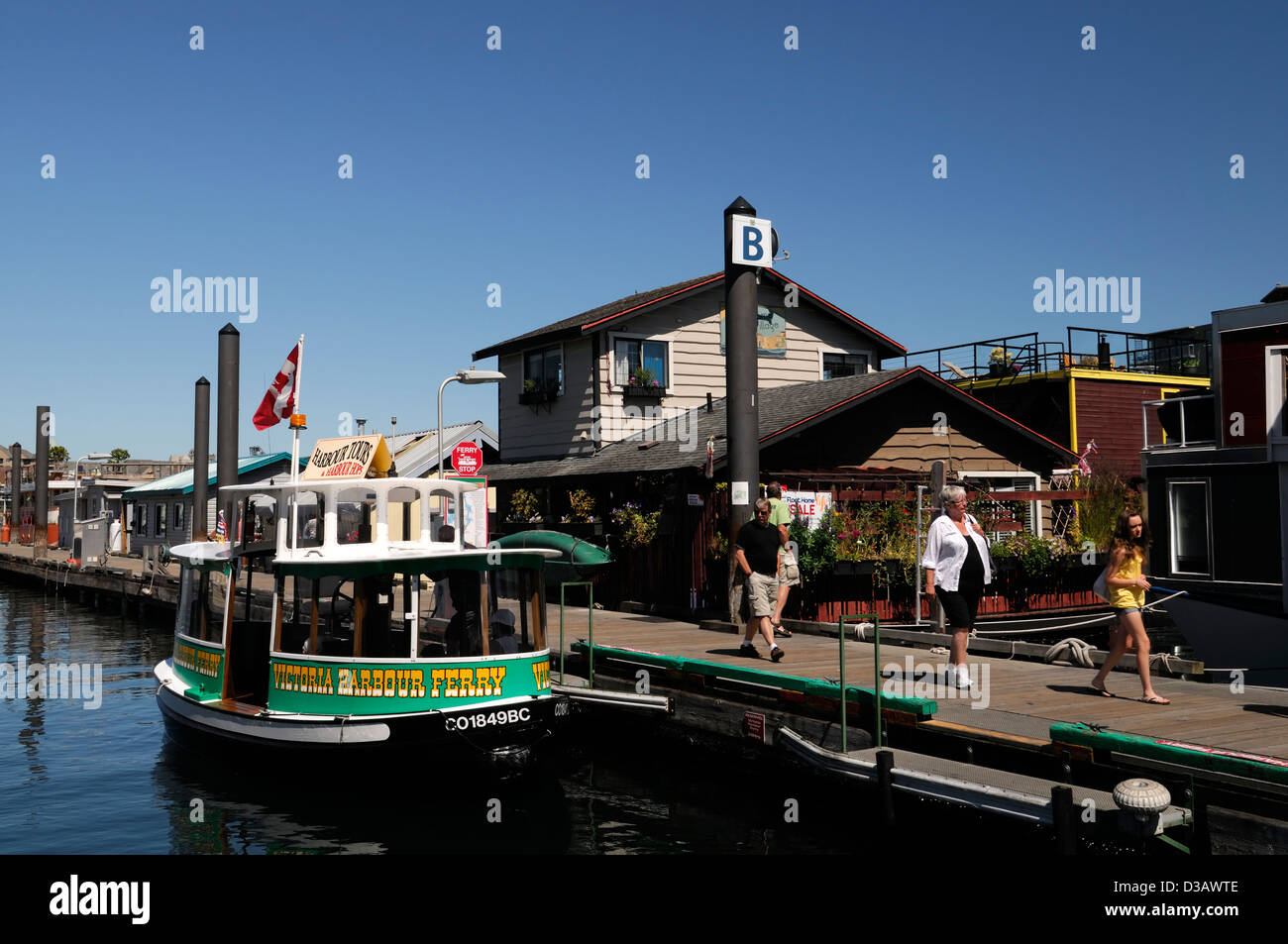 Harbor ferry hi-res stock photography and images - Alamy