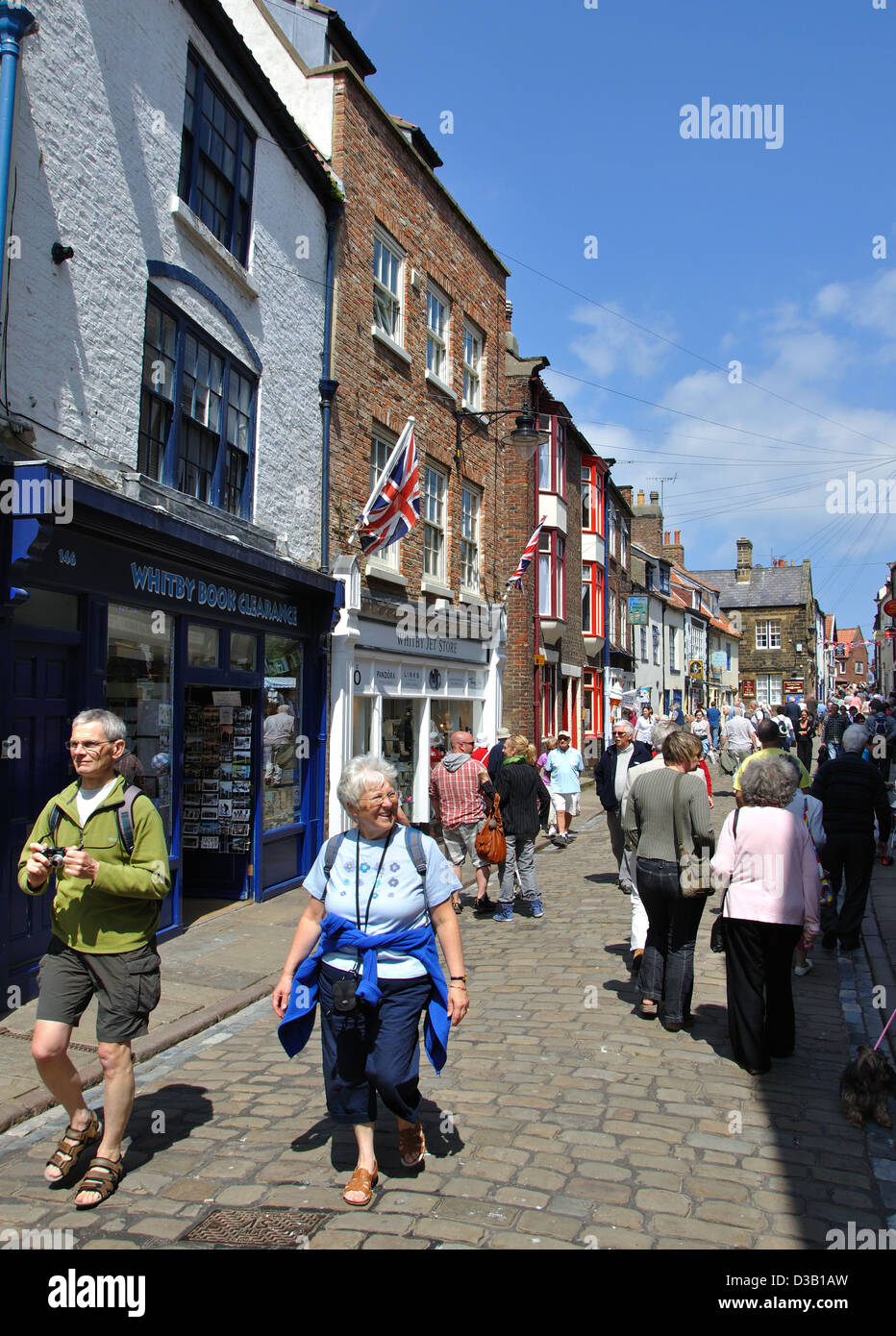 Whitby street hi-res stock photography and images - Alamy