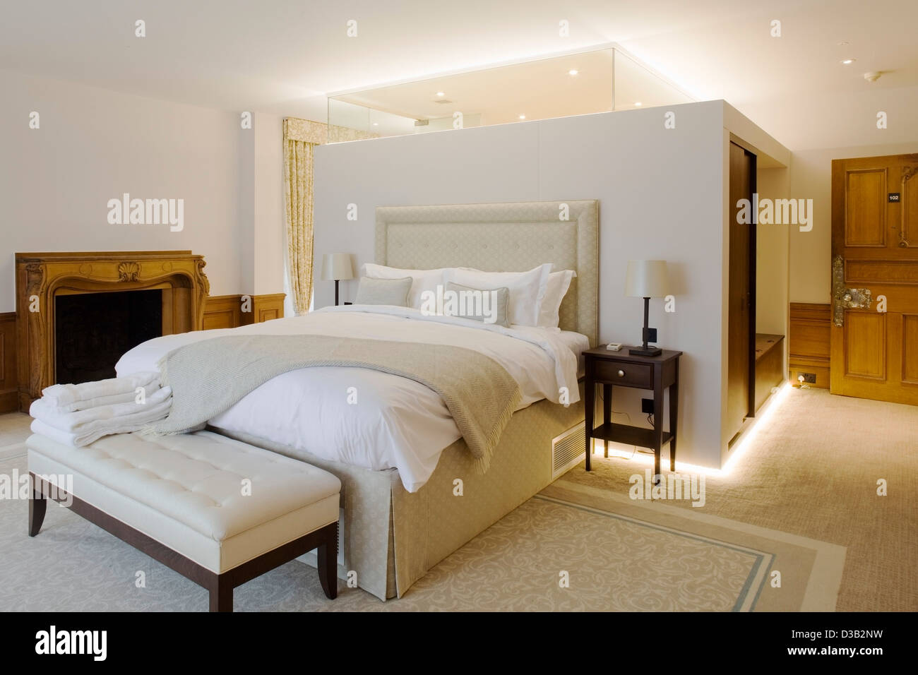 Wood Norton Hotel, Evesham, United Kingdom. Architect: Claridge ...