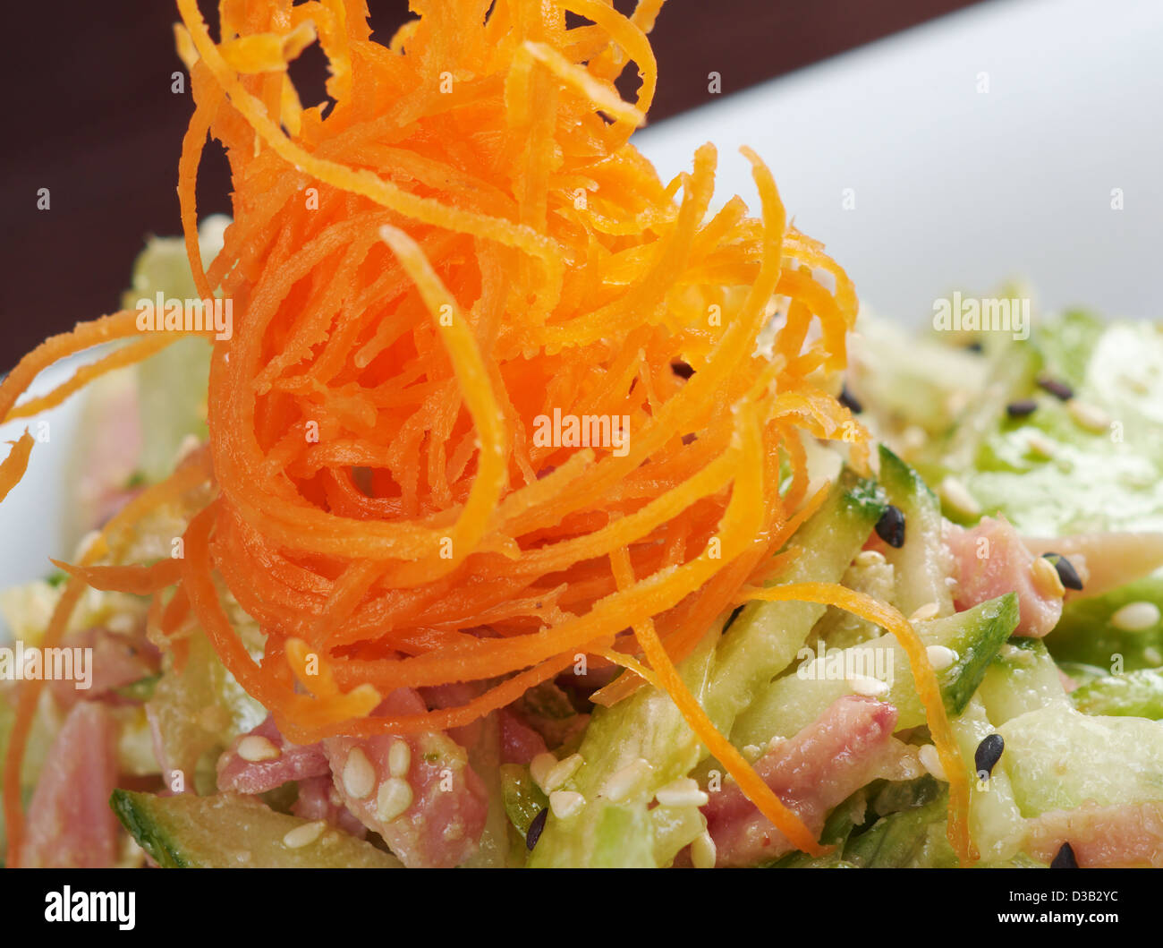 Japan salad with smoked chicken and vegetables closeup Stock Photo - Alamy