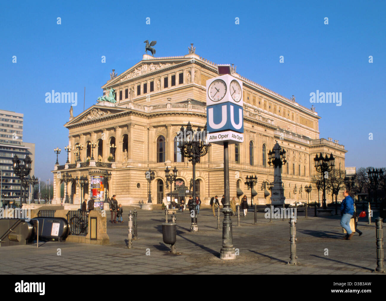 Europa, Deutschland, Hessen, Frankfurt am Main, Alte Oper, Opernplatz ...