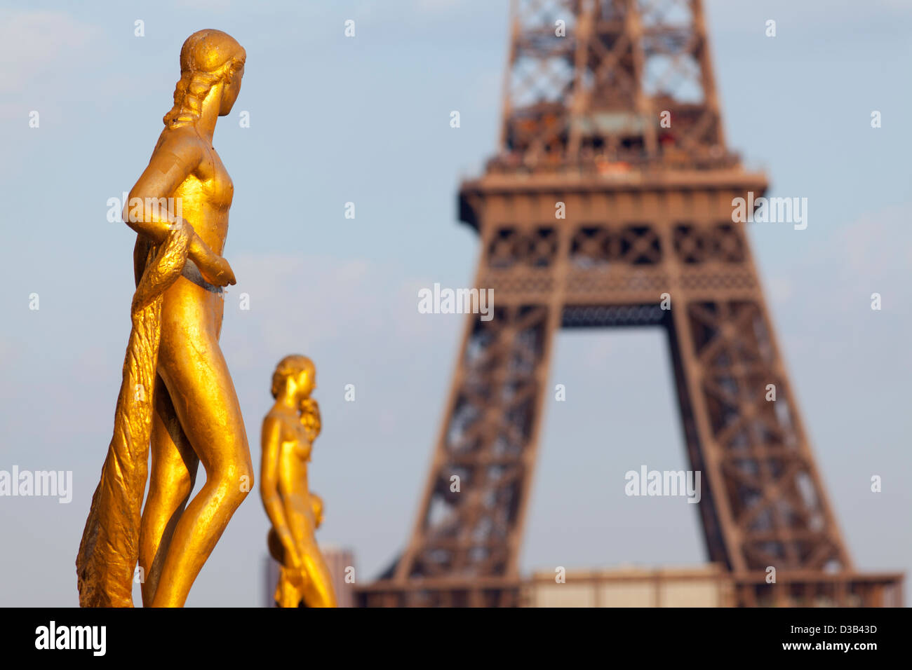 Statues Of Palais De Chaillot Paris High Resolution Stock Photography ...