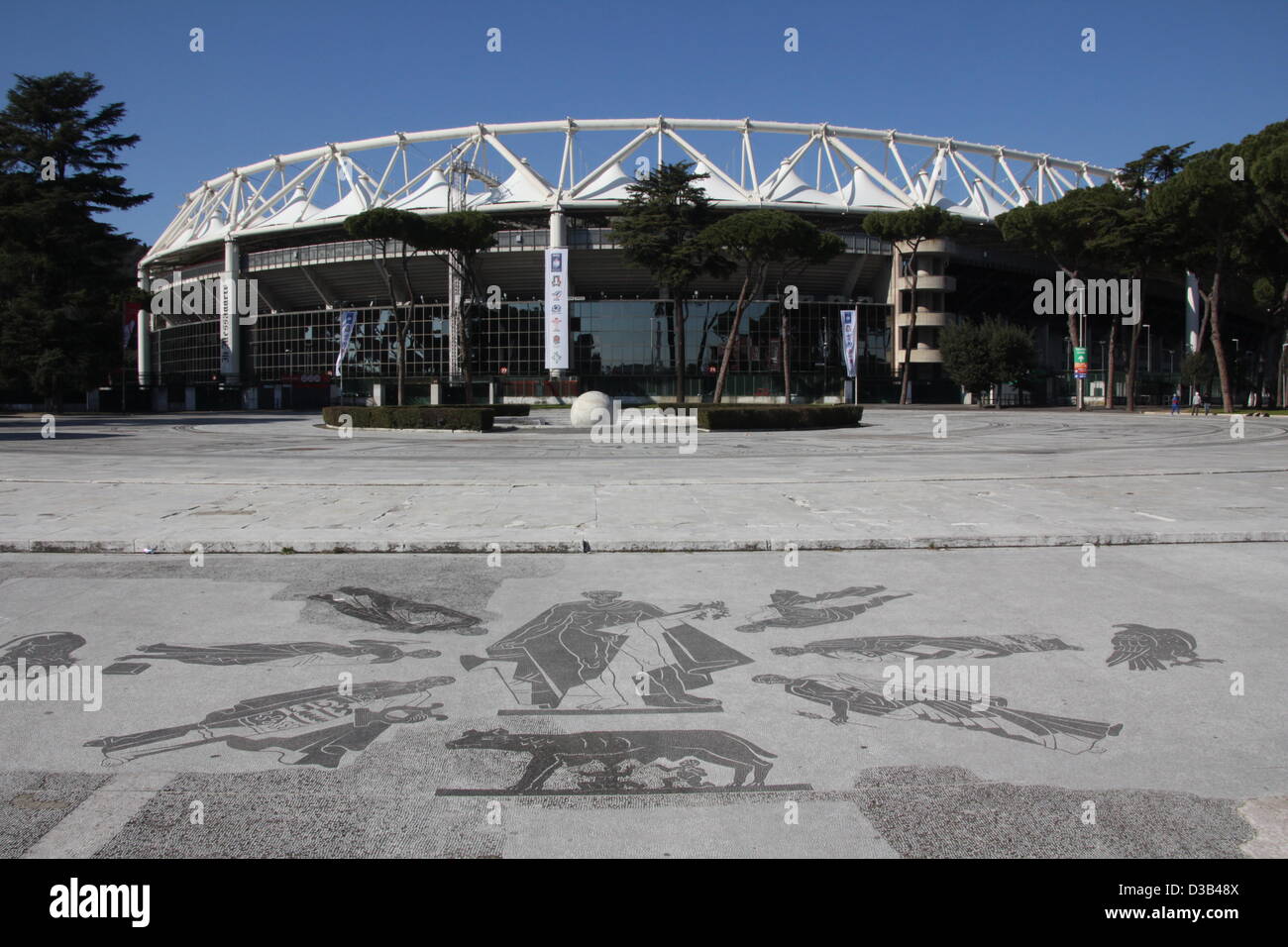 14 Feb 2013 The Olympic Stadium in Rome with Six Nations Rugby banners ...
