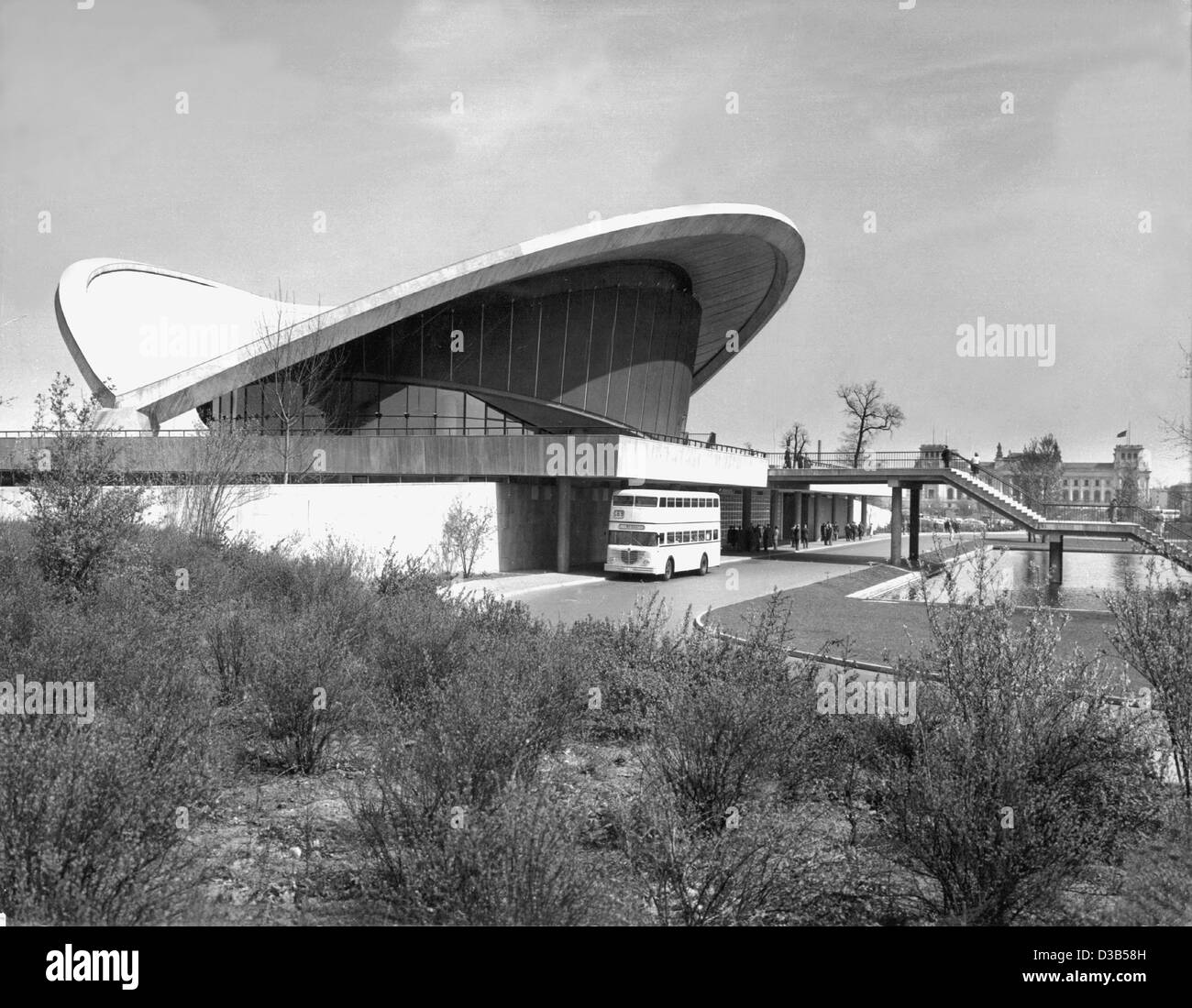 Arts culture entertainment ace architecture monuments and heritage ...