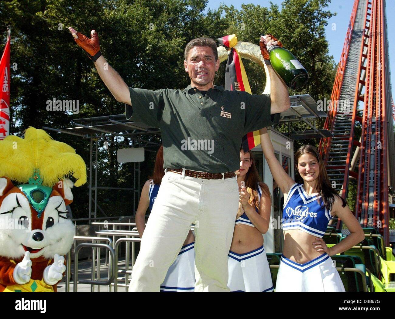 Richard rodriguez hi-res stock photography and images - Alamy