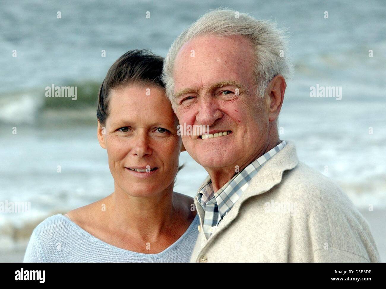 (dpa) - German President Johannes Rau and his wife Christina pictured ...