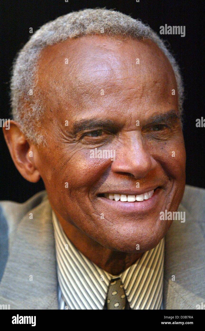 Arts culture entertainment ace music celebrities smiling neutral ...