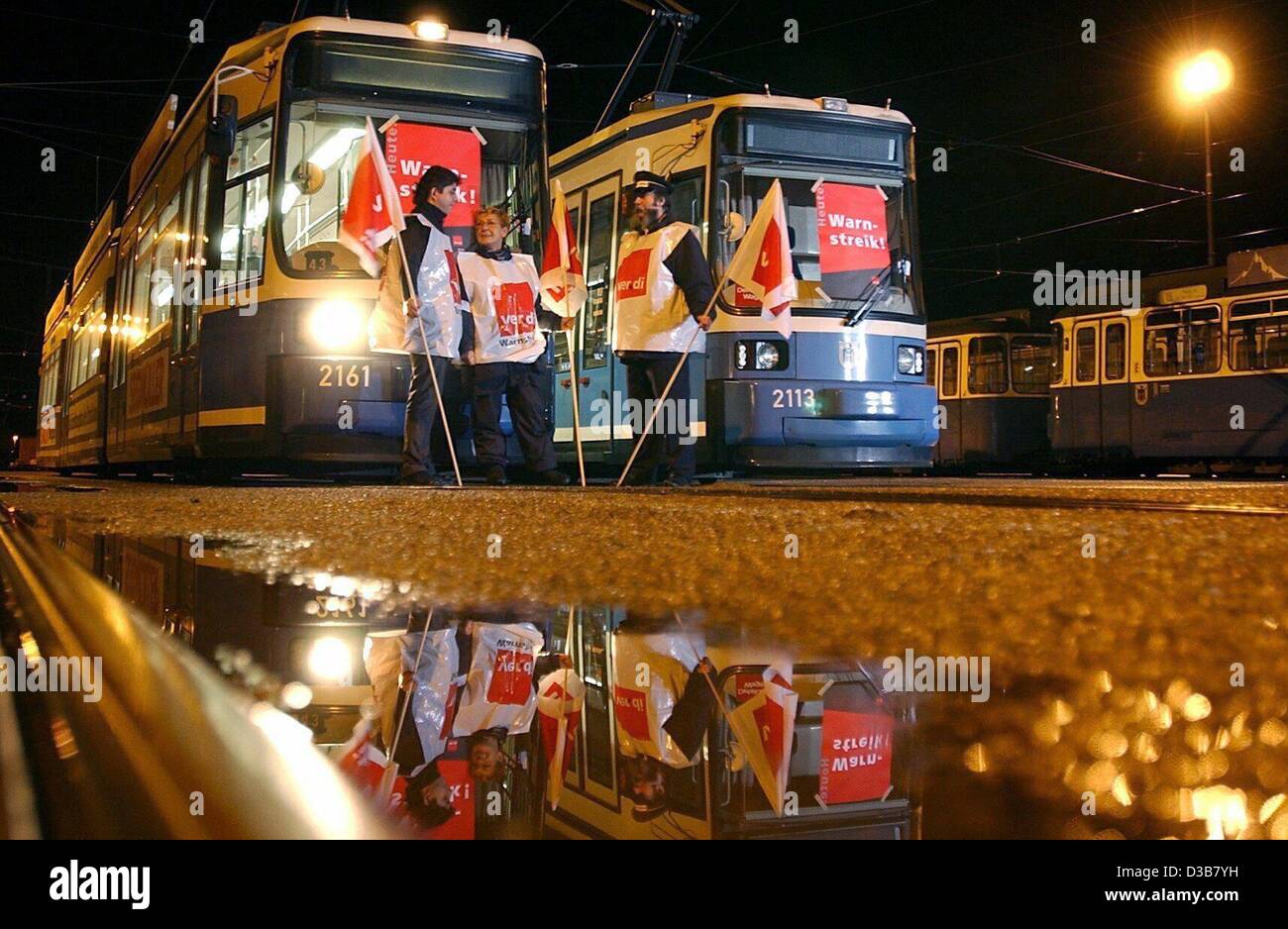 Labour lab strike transport transportation streetcar germany hi-res ...