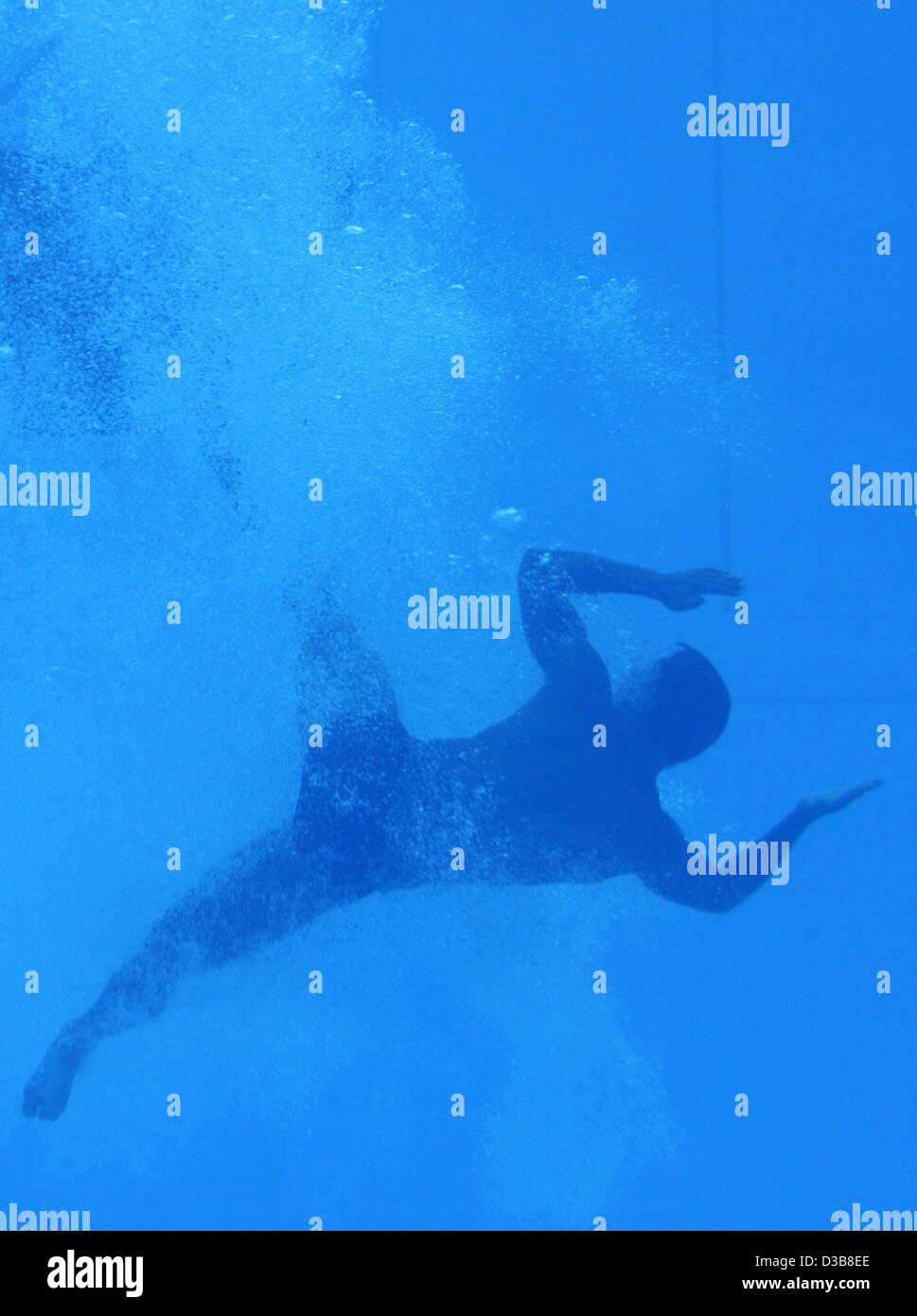 Springboard diver hi-res stock photography and images - Alamy