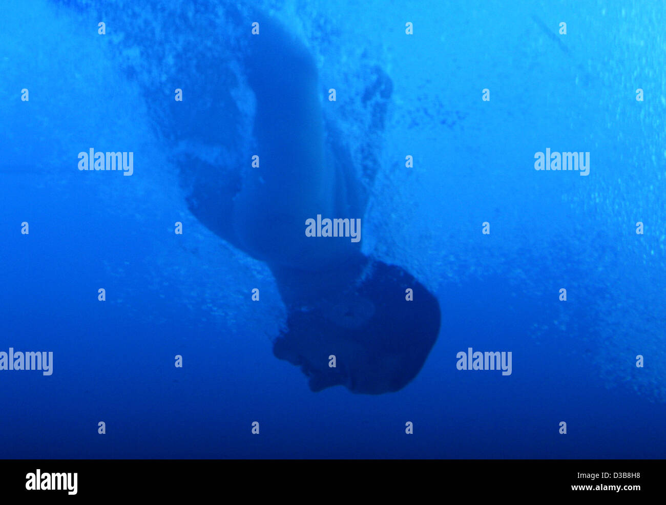 Springboard diver hi-res stock photography and images - Alamy