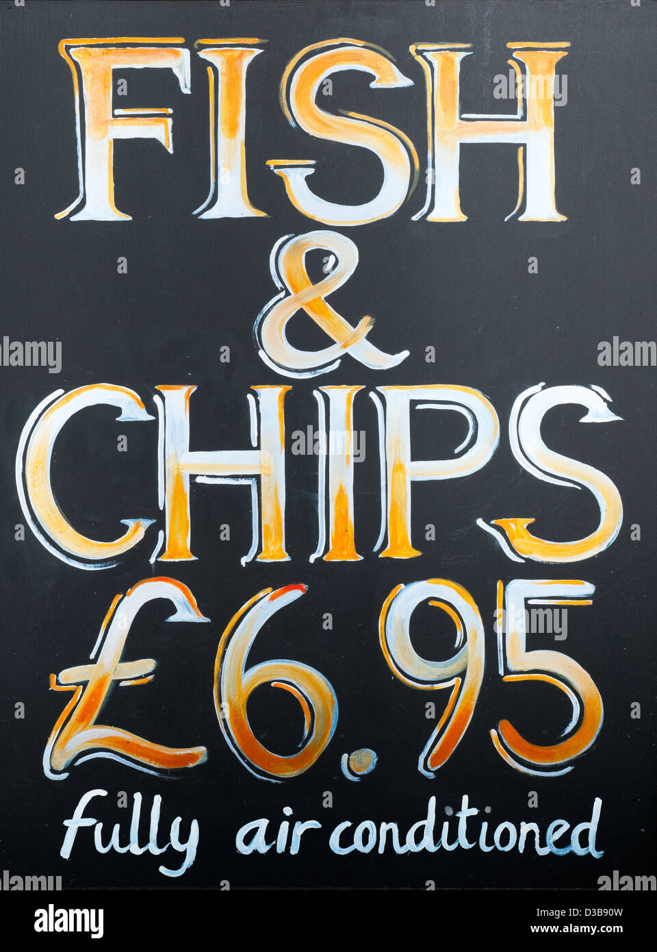 Traditional british pub sign hi-res stock photography and images - Alamy