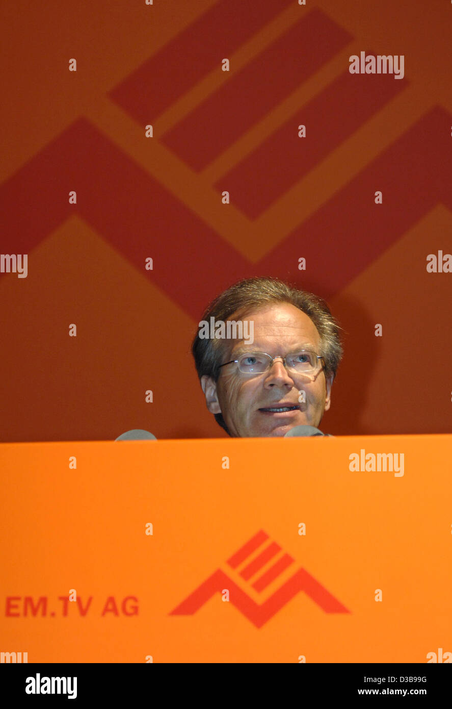 (dpa) - CEO of media corporate group EM.TV Werner Klatten talks during ...
