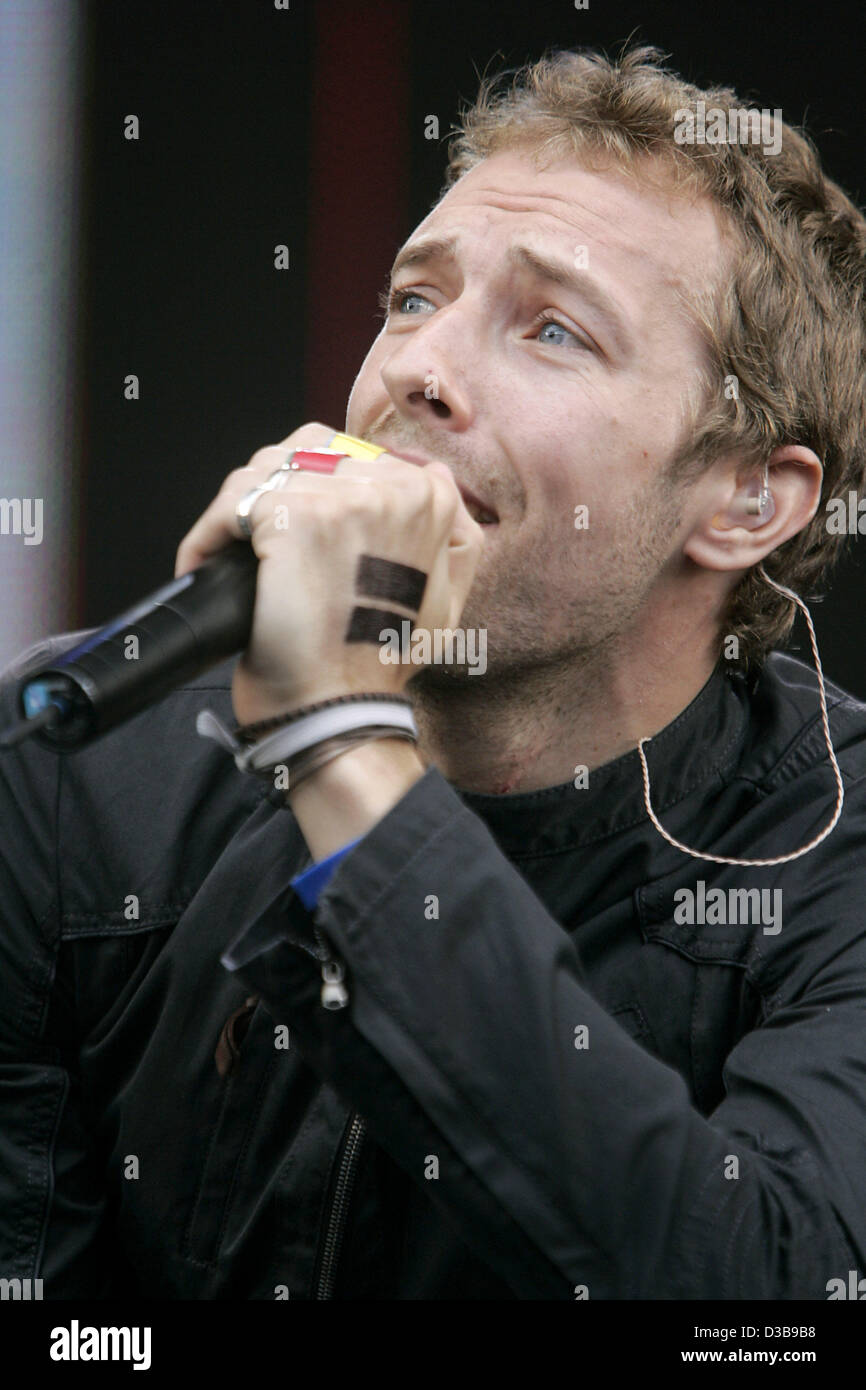 Coldplay band hi-res stock photography and images - Alamy