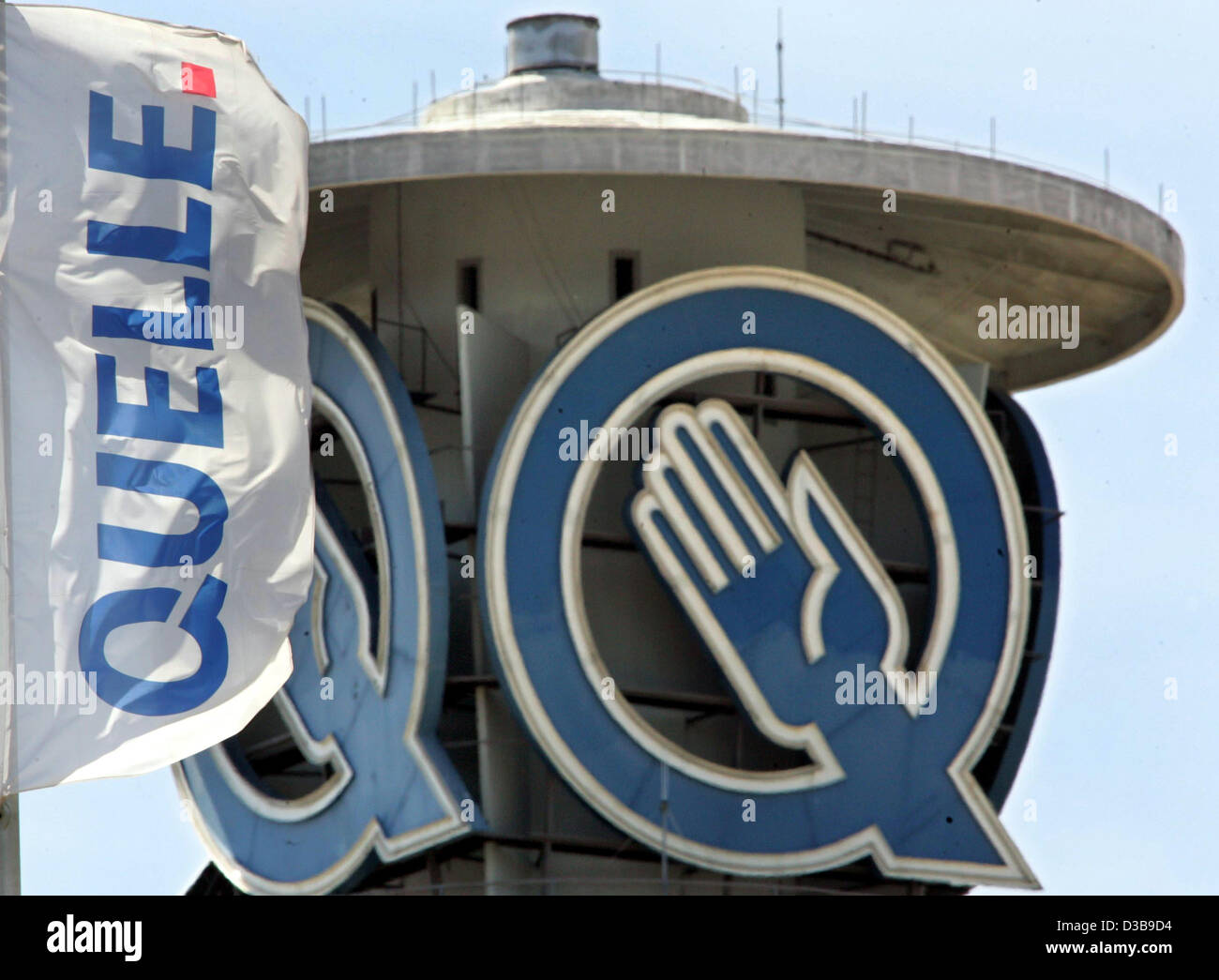 (dpa) - The picture shows a flag waving in front of the Quelle tower in ...