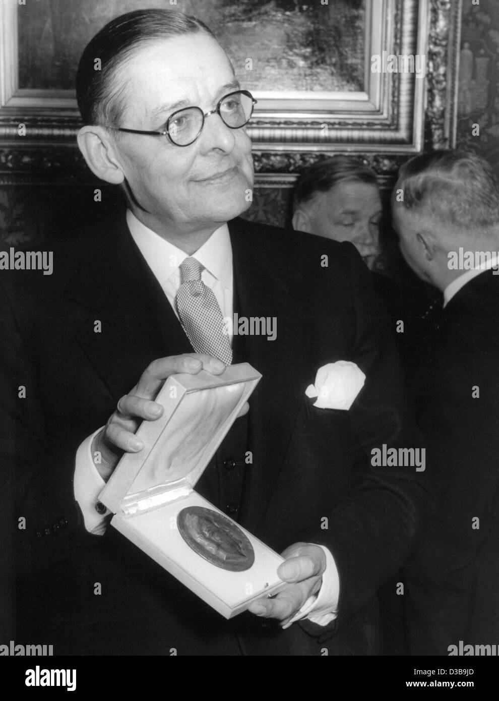 Arts culture entertainment ace literature smiling germany Black and ...