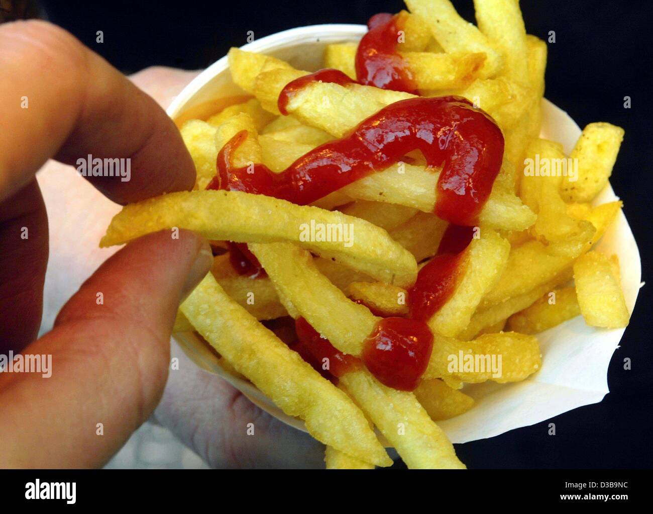 Two Fingers High Resolution Stock Photography and Images - Alamy