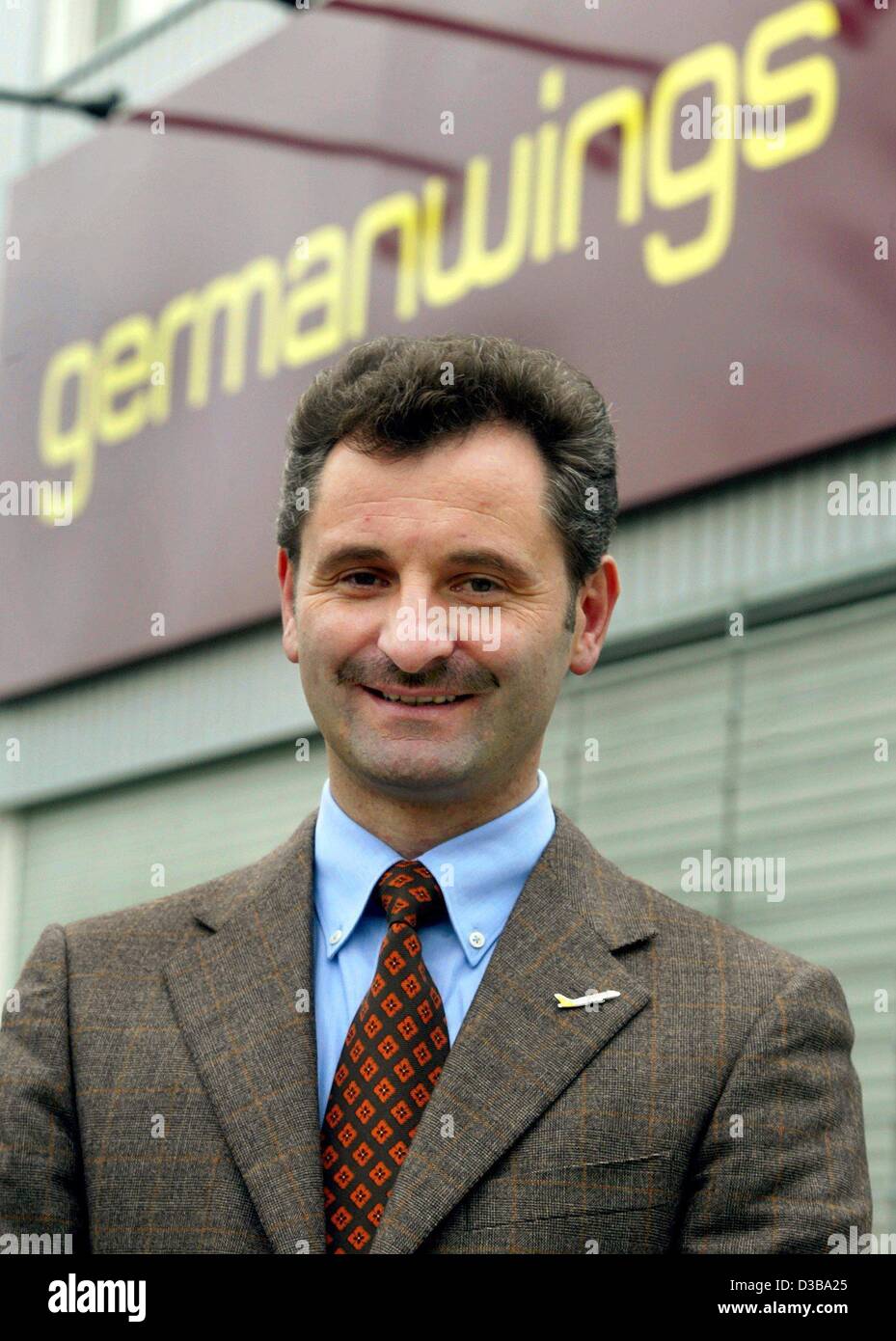 2002 plans hi-res stock photography and images - Alamy