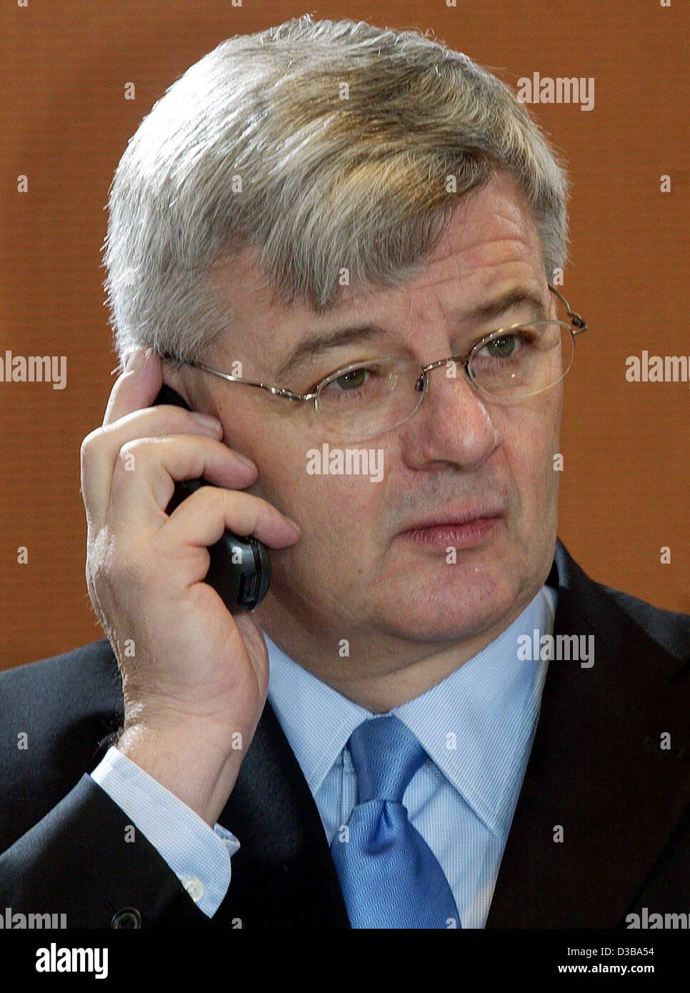 Politics pol government serious facial expression gesture telephone ...