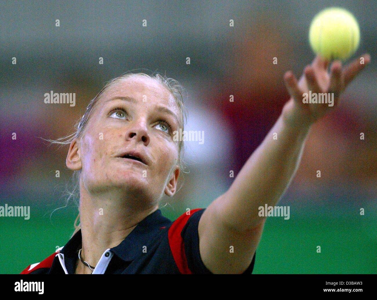(dpa) - Germany's Barbara Rittner serves during the first leg of the ...