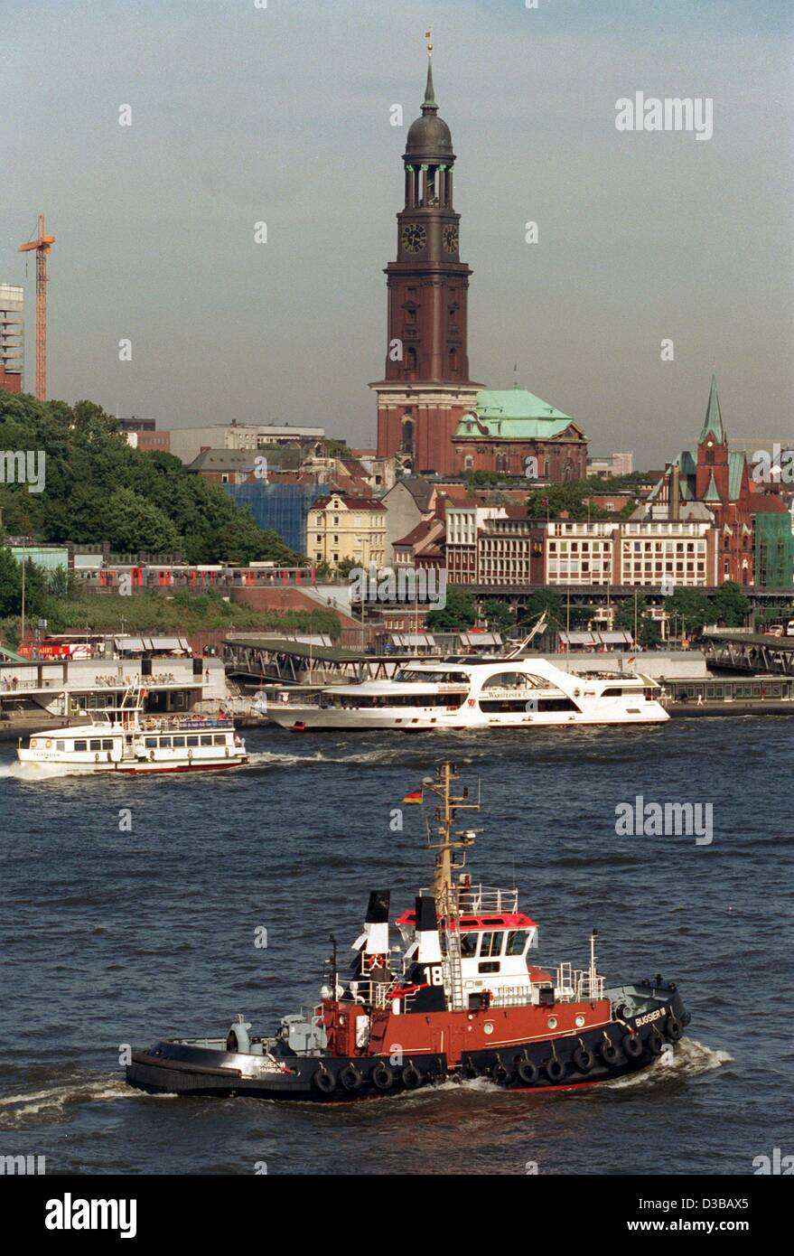 River labe elbe hi-res stock photography and images - Alamy