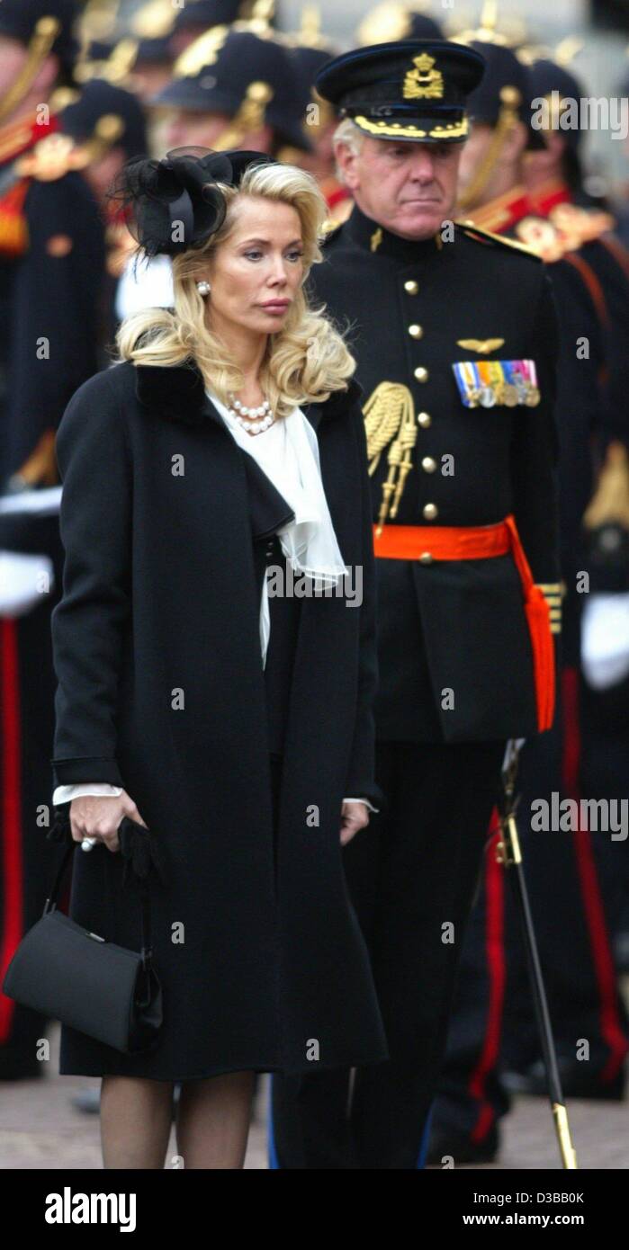 (dpa) - Begum Inaara Aga Khan, wife of the Aga Khan, arrives at the ...