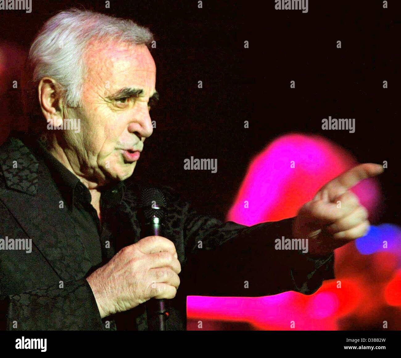 A french chanson singer hi-res stock photography and images - Alamy