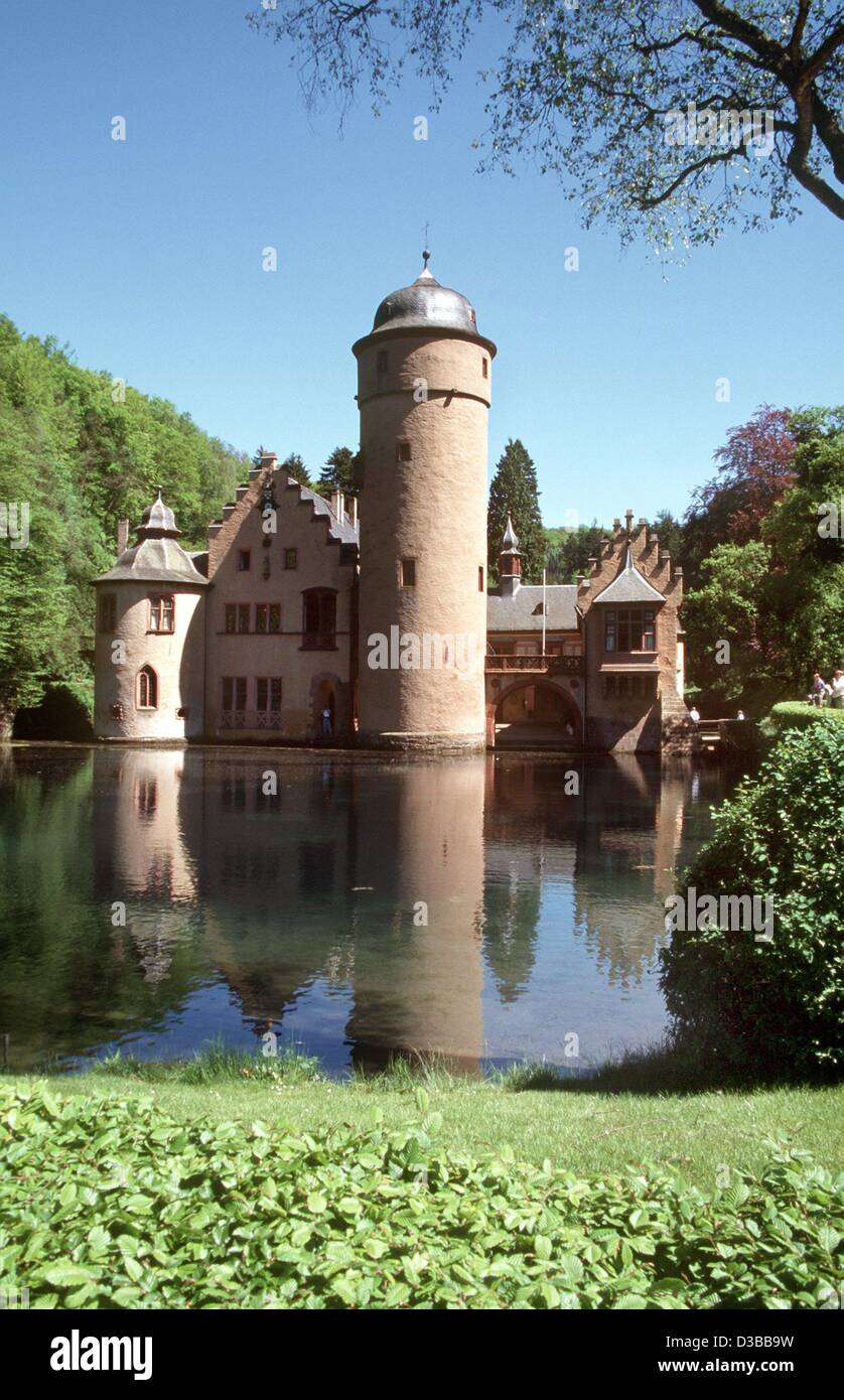 Arts culture entertainment ace monuments and heritage sites castles ...