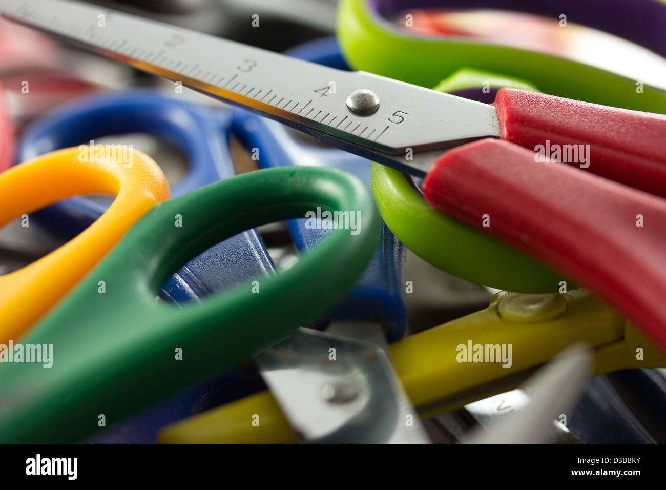 Small scissor hi-res stock photography and images - Alamy
