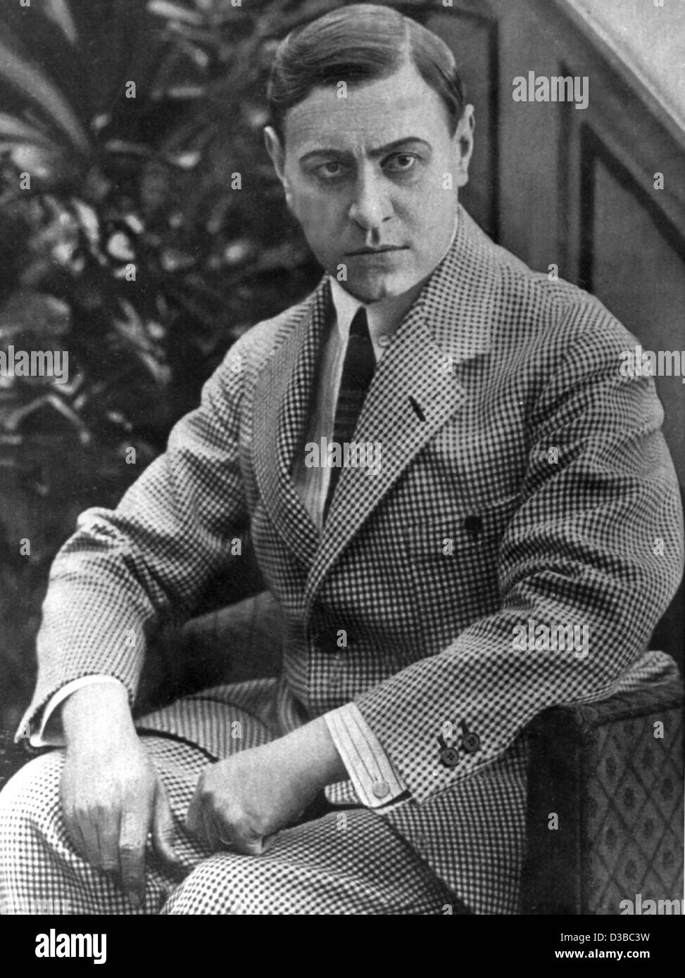 Actor jannings hi-res stock photography and images - Alamy