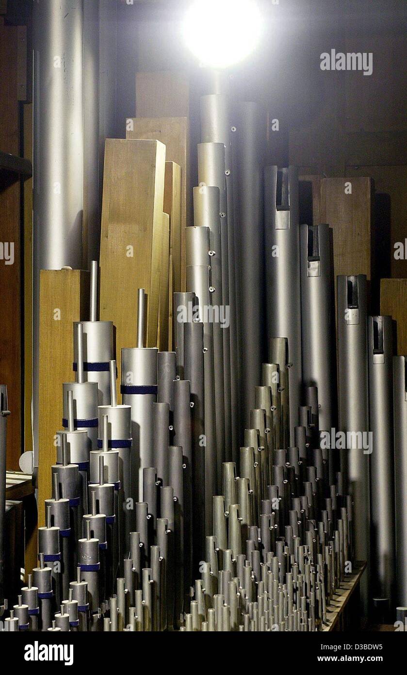 Organ in museum hi-res stock photography and images - Alamy