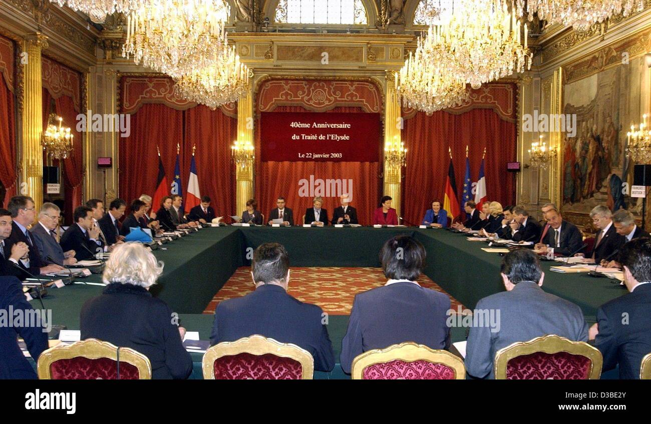 Politician members interior hi-res stock photography and images - Alamy