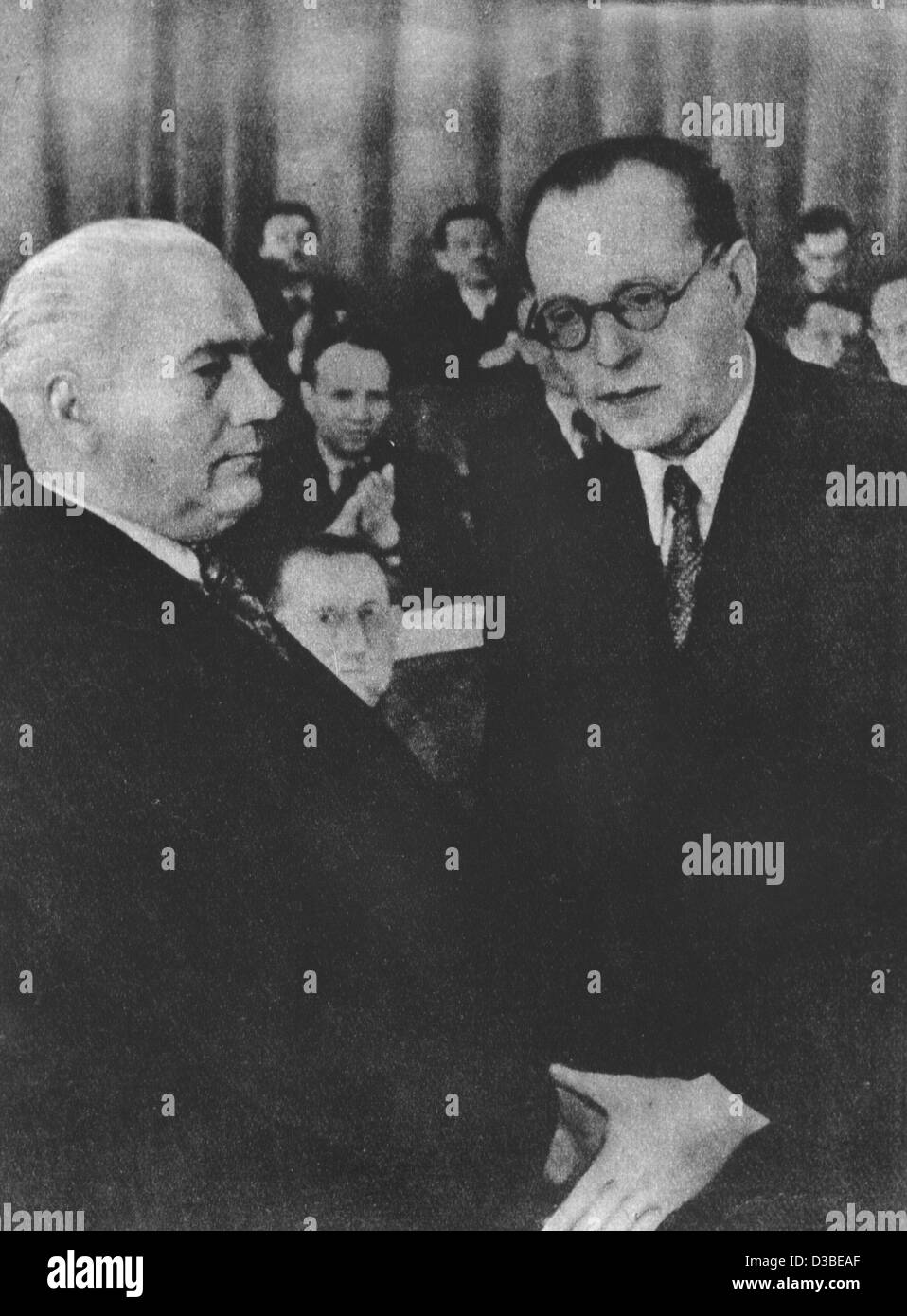 Otto grotewohl hi-res stock photography and images - Alamy