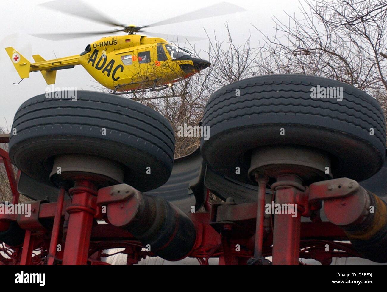 German rescue helicopter hi-res stock photography and images - Alamy