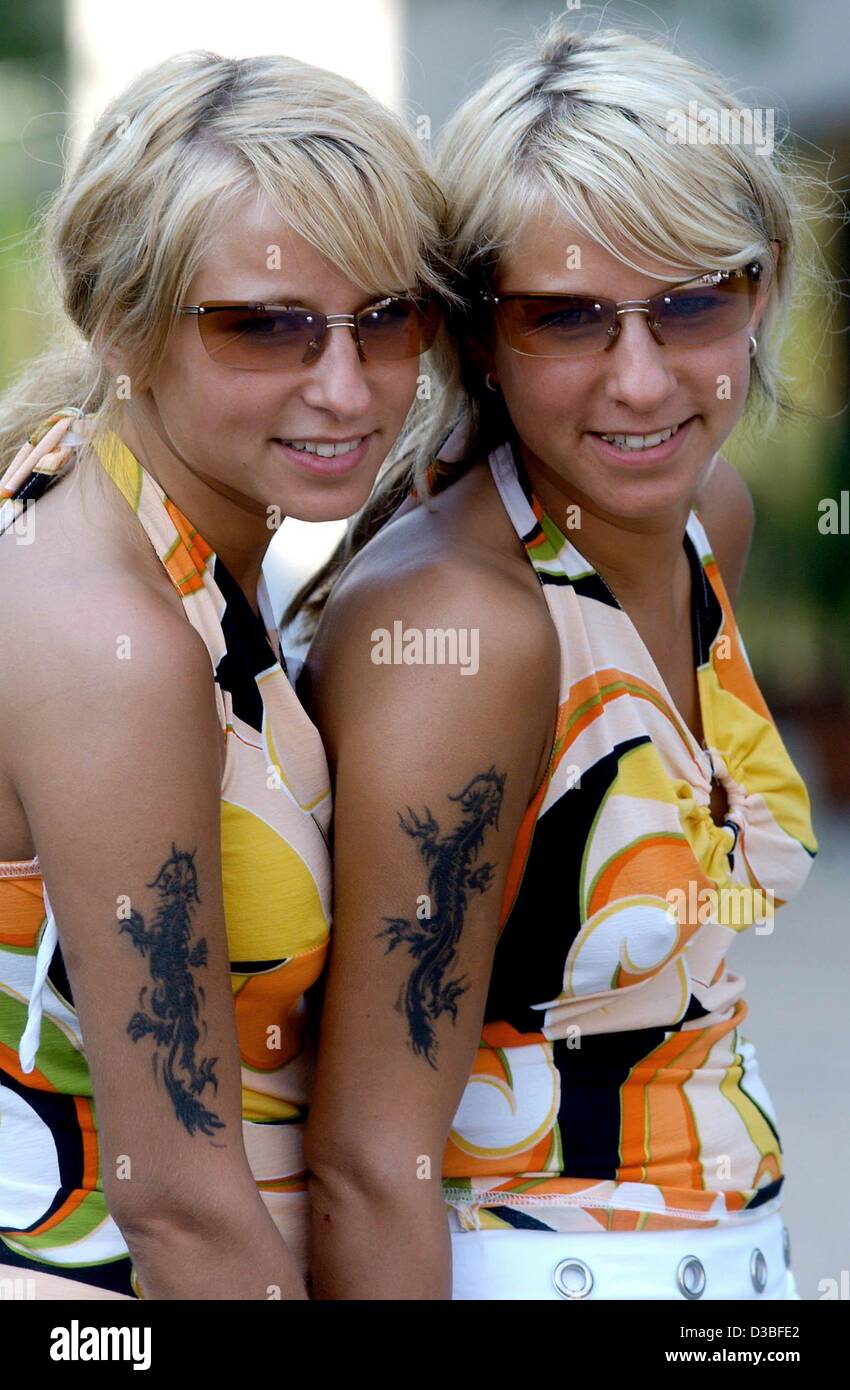 Idenitical hi-res stock photography and images - Alamy