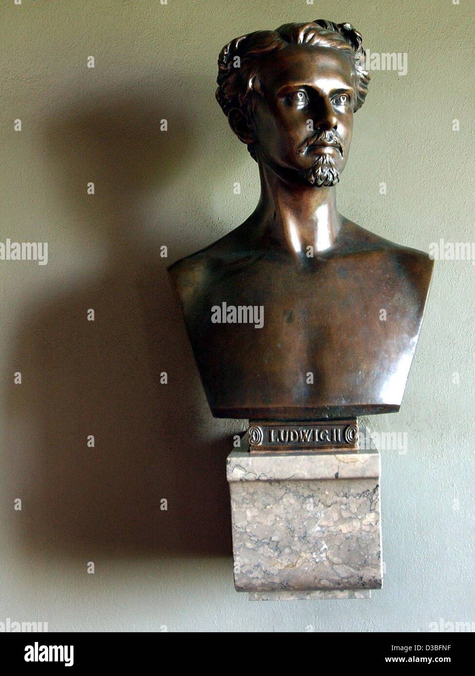 Bust bavarian king ludwig ii hi-res stock photography and images - Alamy