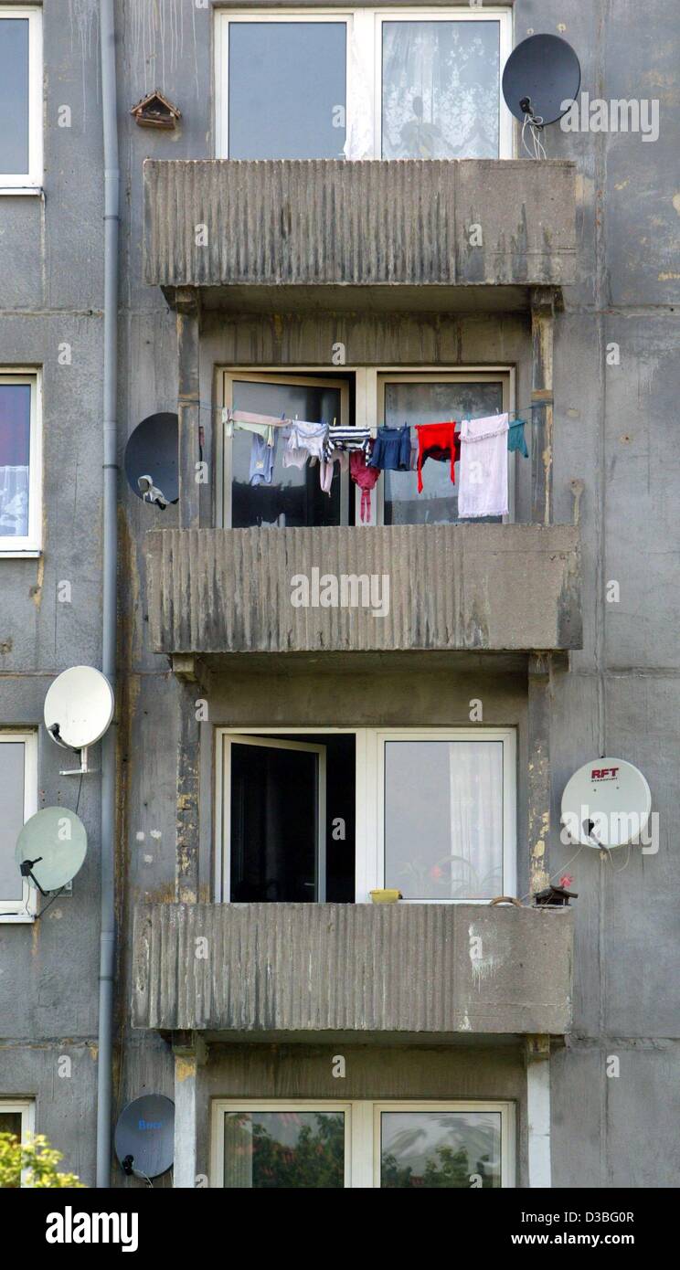 Social issues soi architecture tower block concrete tower block balcony ...