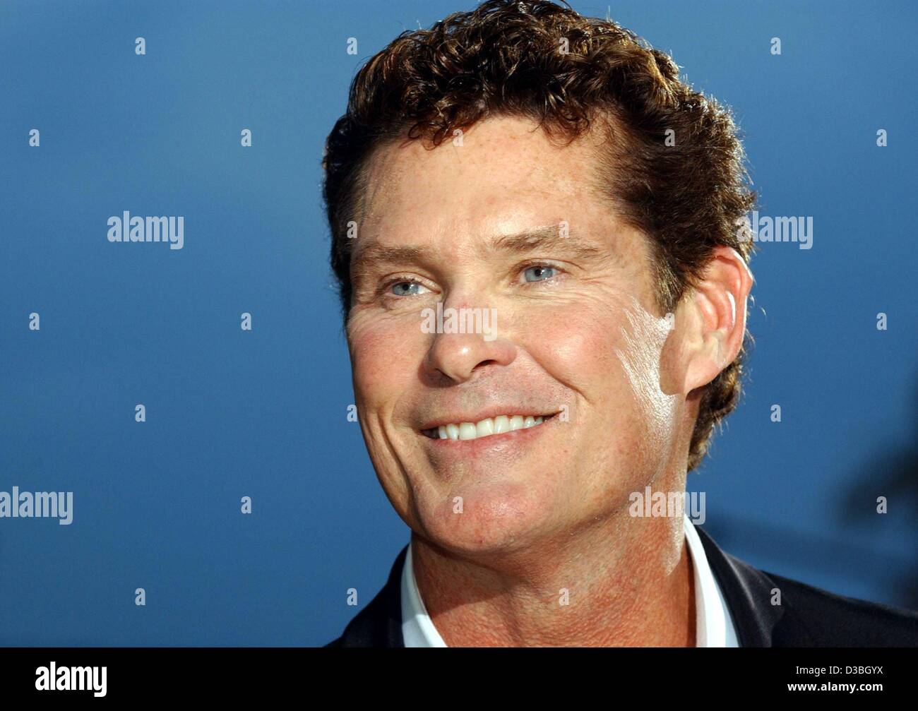 (dpa) - US actor David Hasselhoff arrives to the gala dinner for the ...