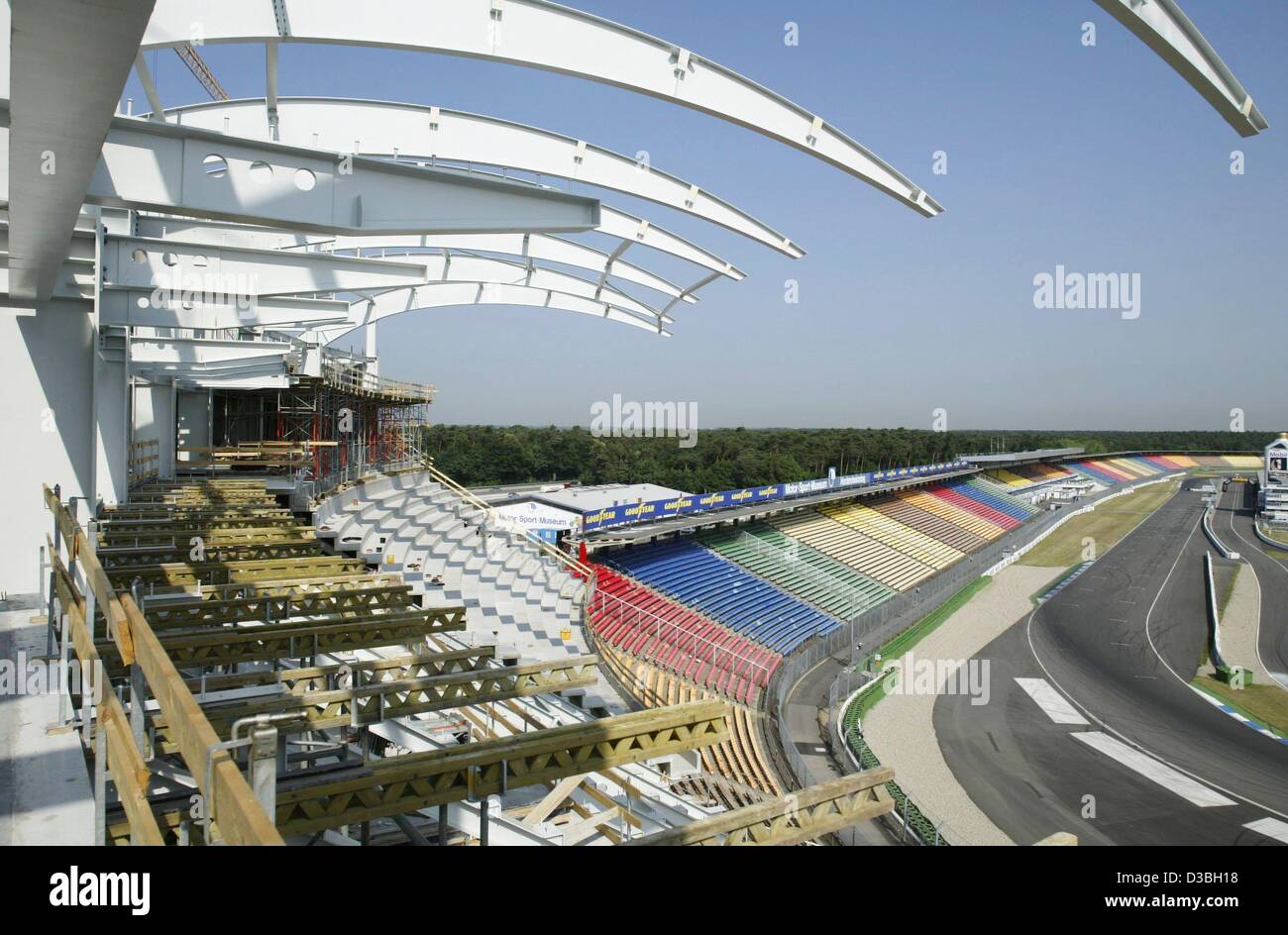 General view of the grandstand hi-res stock photography and images - Alamy