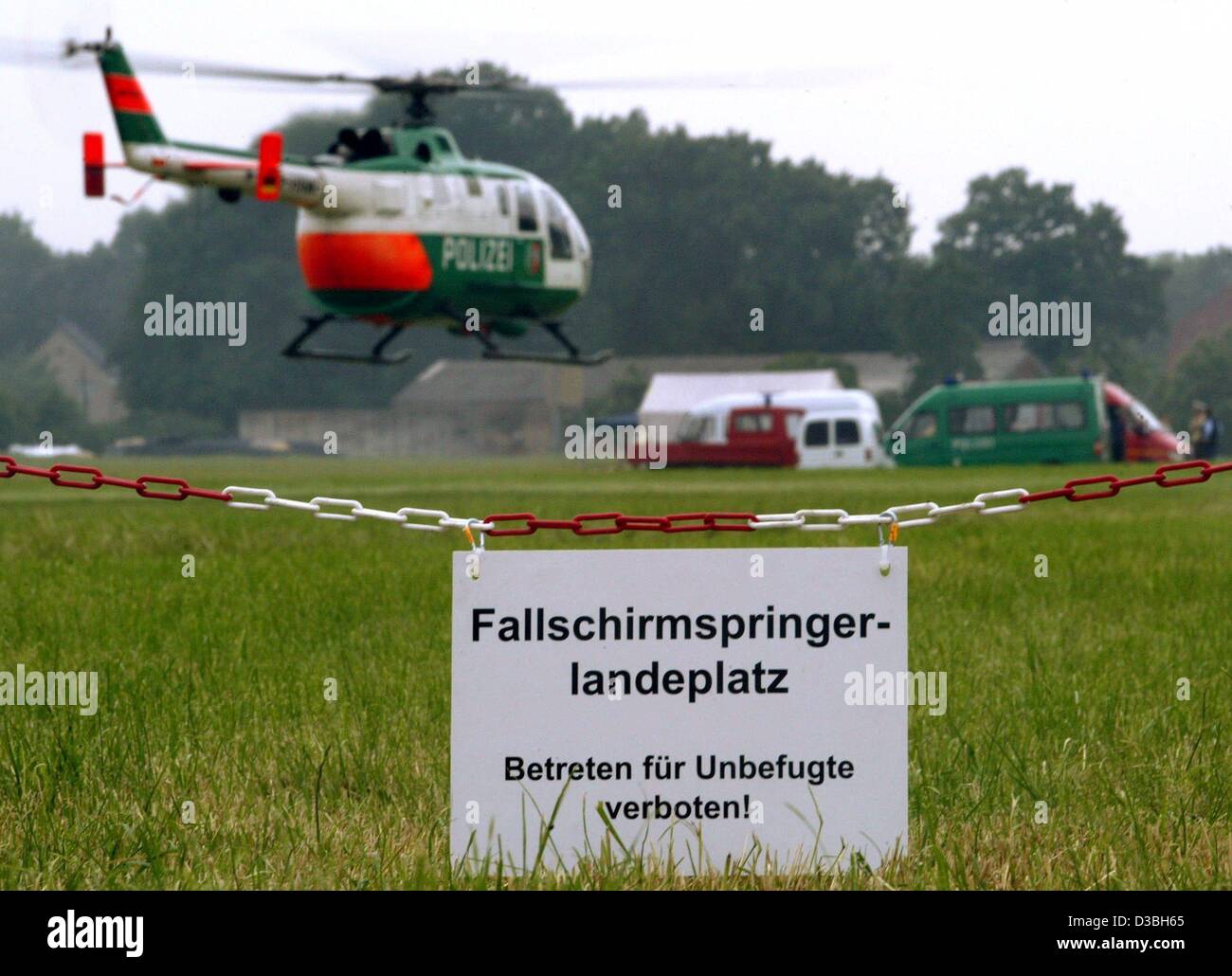 Parachute sign High Resolution Stock Photography and Images - Alamy